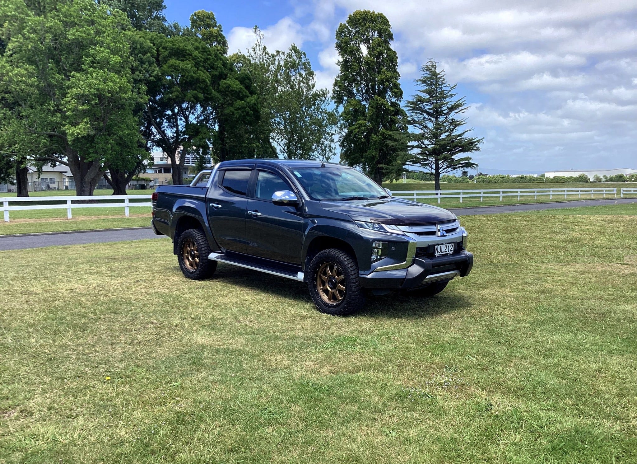 Mitsubishi Triton 2021 | 2WD VRX Double Cab, 2.4L Diesel, 6Spd Auto, Ute.