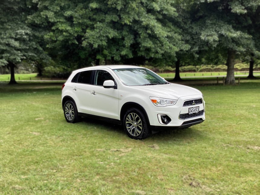 Mitsubishi ASX 2015 | XLS, 2.0L Petrol, CVT, SUV.