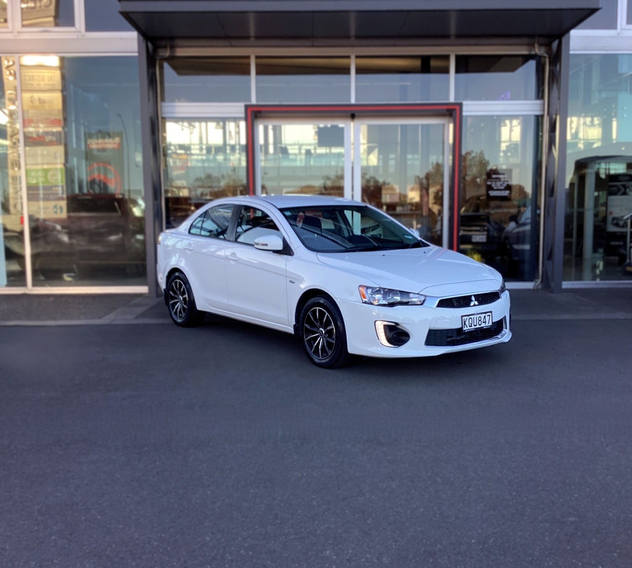 Mitsubishi Lancer 2017 | LS, 2L Petrol, CVT, Sedan.