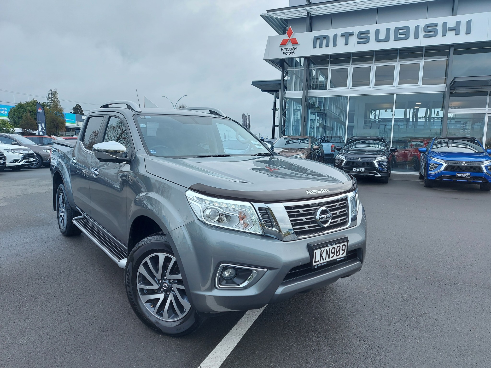 Nissan Navara 2018 | ST-X 2.3D Auto 2WD