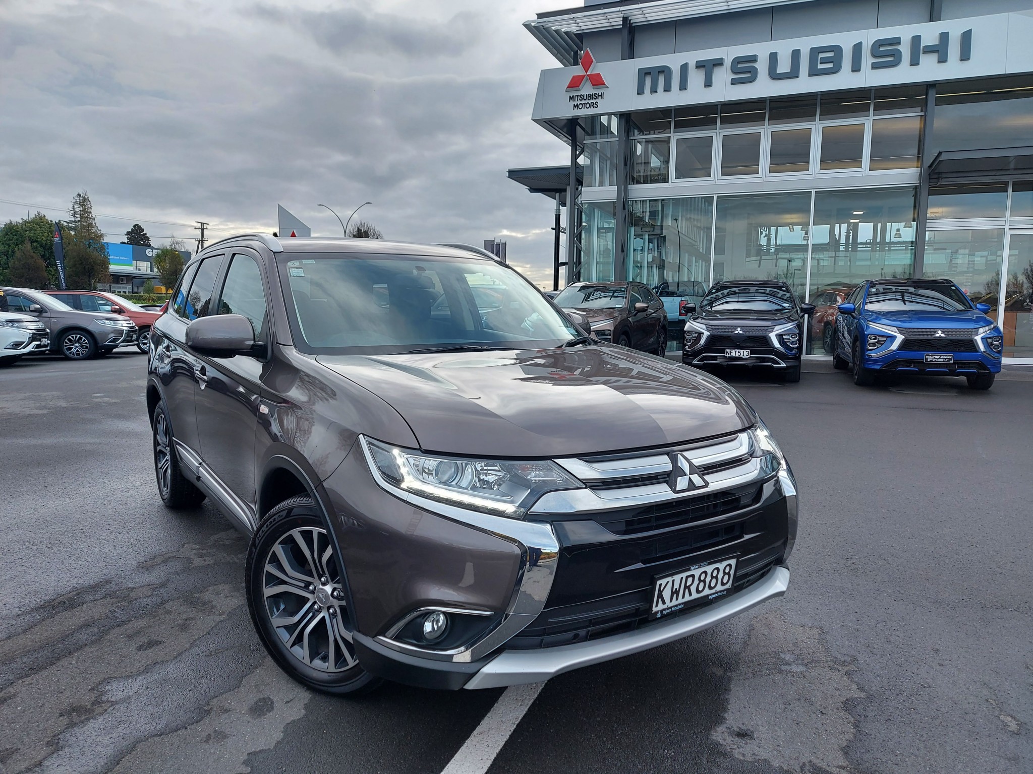 Mitsubishi Outlander 2017 | LS 2.4P/4WD/CVT