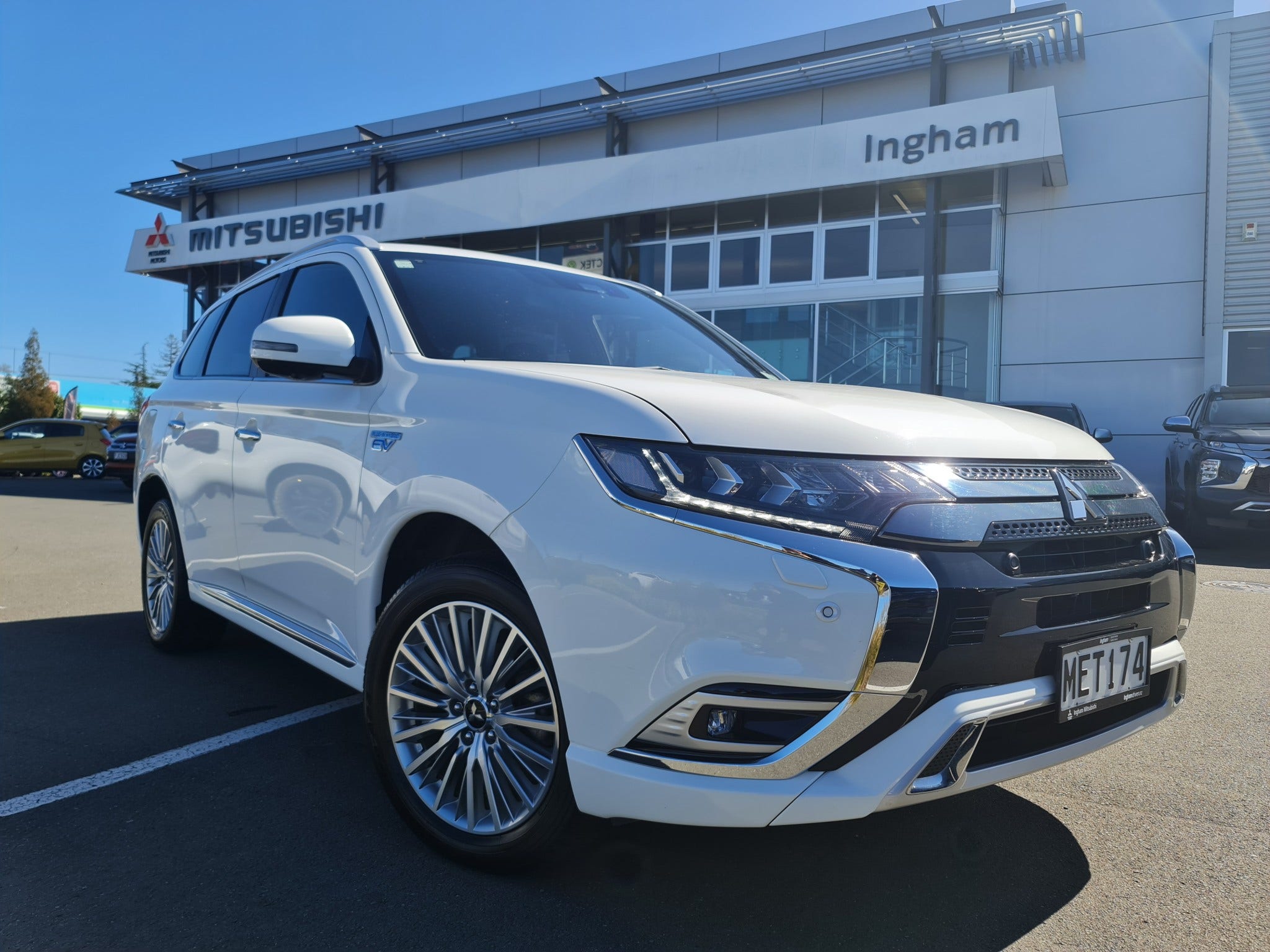 Mitsubishi Outlander 2019 | VRX 88KW PHEV 4WD