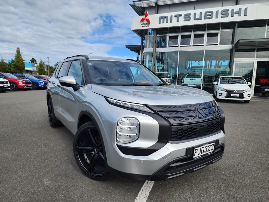 Mitsubishi Outlander 2022 | LS 2.5P 4WD