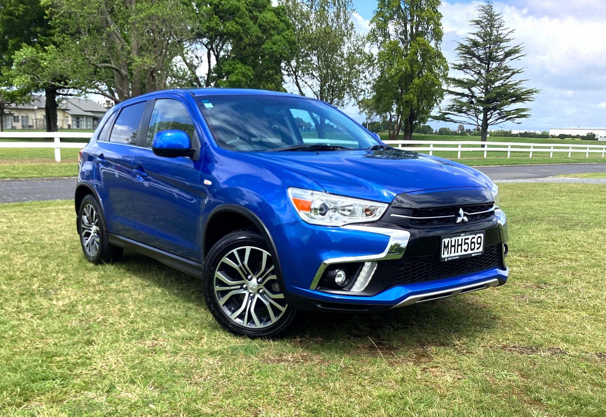 Mitsubishi ASX 2019 | XLS, 2.0L Petrol, CVT, SUV.