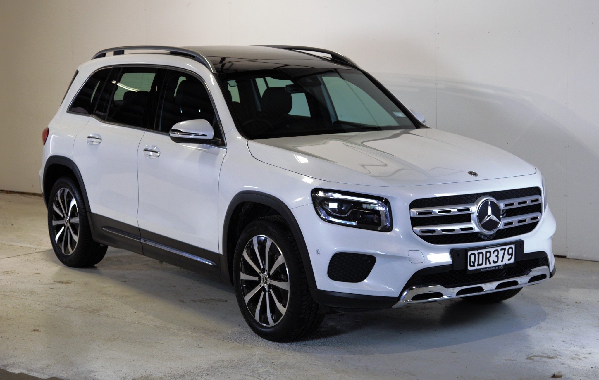 Mercedes-Benz GLB 200 2023 | Demo,7 seater,Leather,GPS