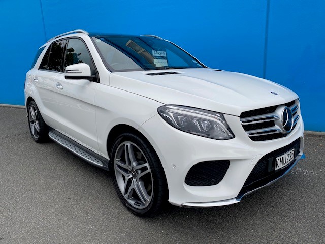 Mercedes-Benz GLE 350 d 2017 | AMG Line Plus 190kW Turbo 4MATIC 9spd