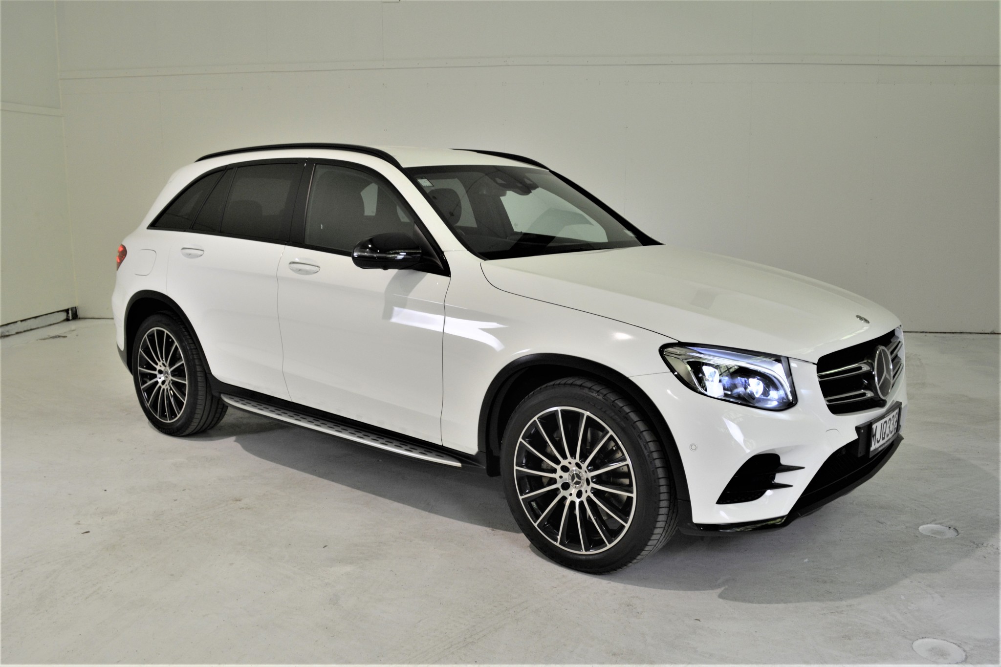 Mercedes-Benz GLC 250 2019 | AMG Line 155Kw Turbo Nz new 9spd