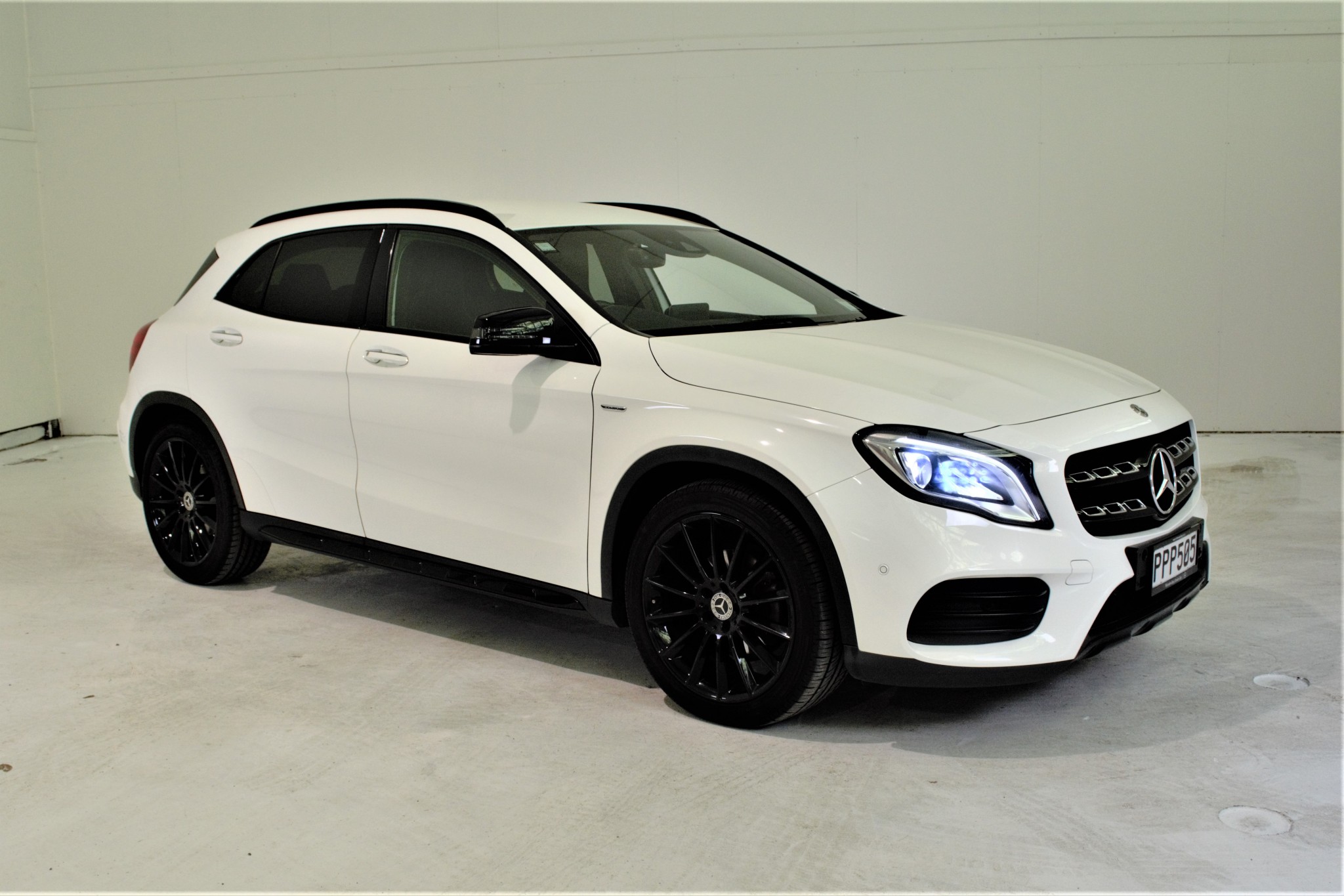 Mercedes-Benz GLA 180 2019 | Turbo,Night Edition,NZ new,7spd