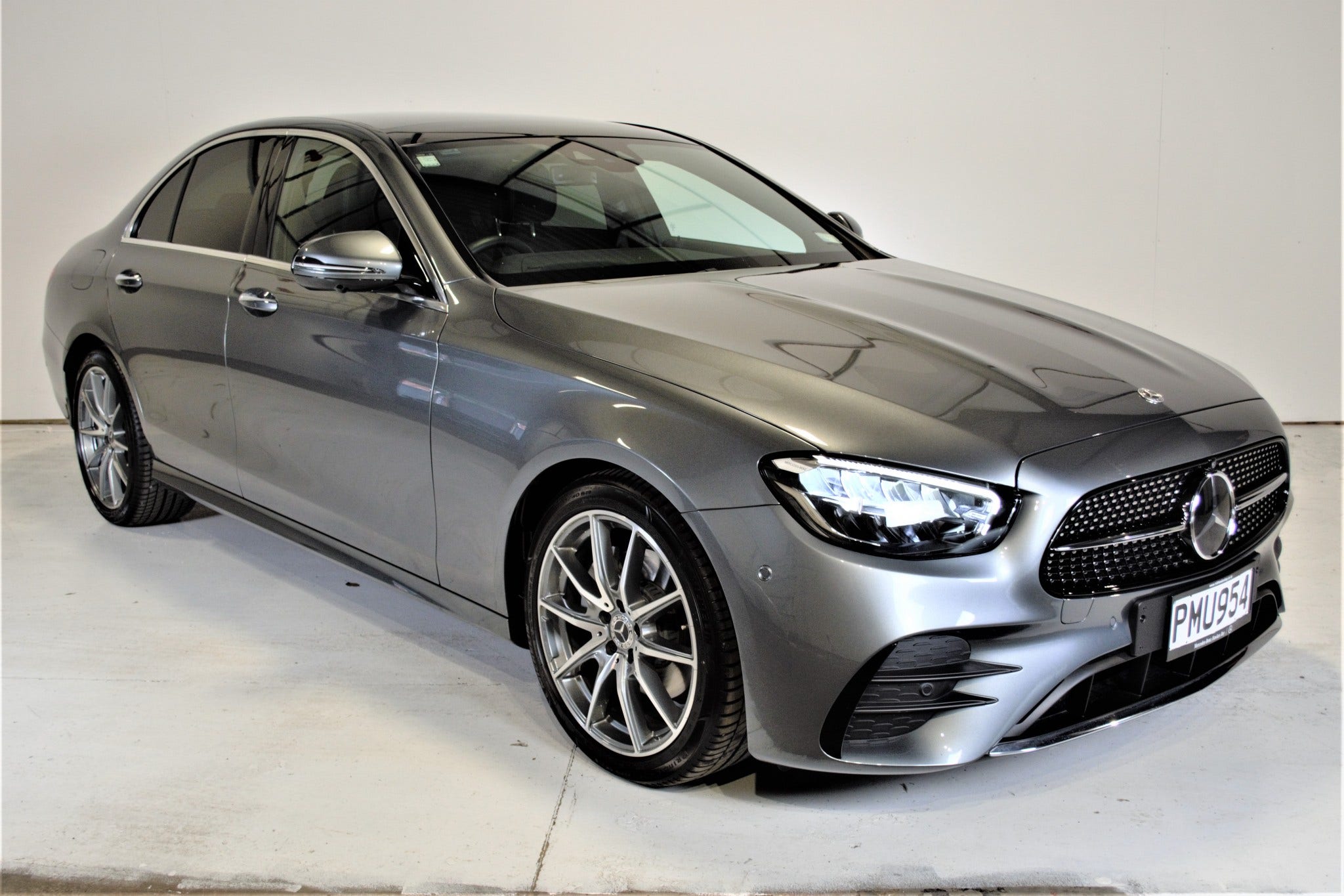 Mercedes-Benz E 200 2022 | DEMO,AMG Line, Burmester