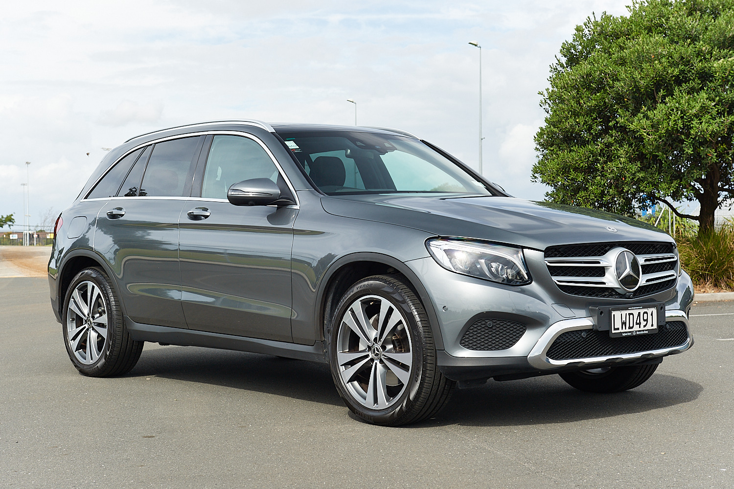 Mercedes-Benz GLC 250 2018 | 250 2.0P/4WD/9AT/SW