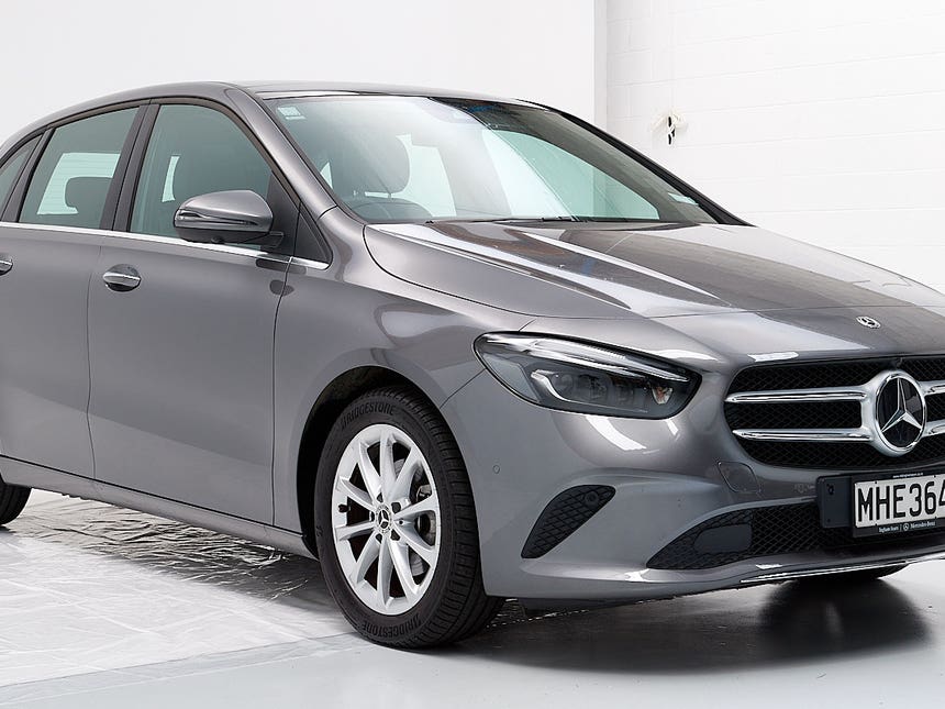 Mercedes-Benz B 180 2019 | B180 1.3P/7AT