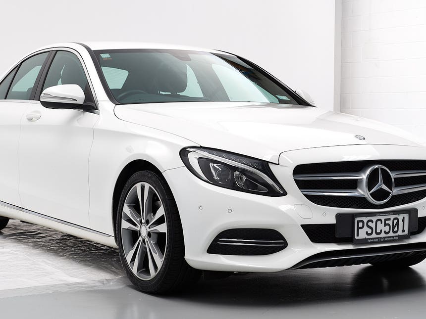Mercedes-Benz C 200 2015 | C 200 2.0P/7AT/SL/4D