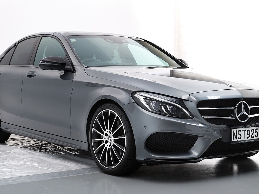 Mercedes-Benz C 200 2017 | C 200 2.0P/9AT