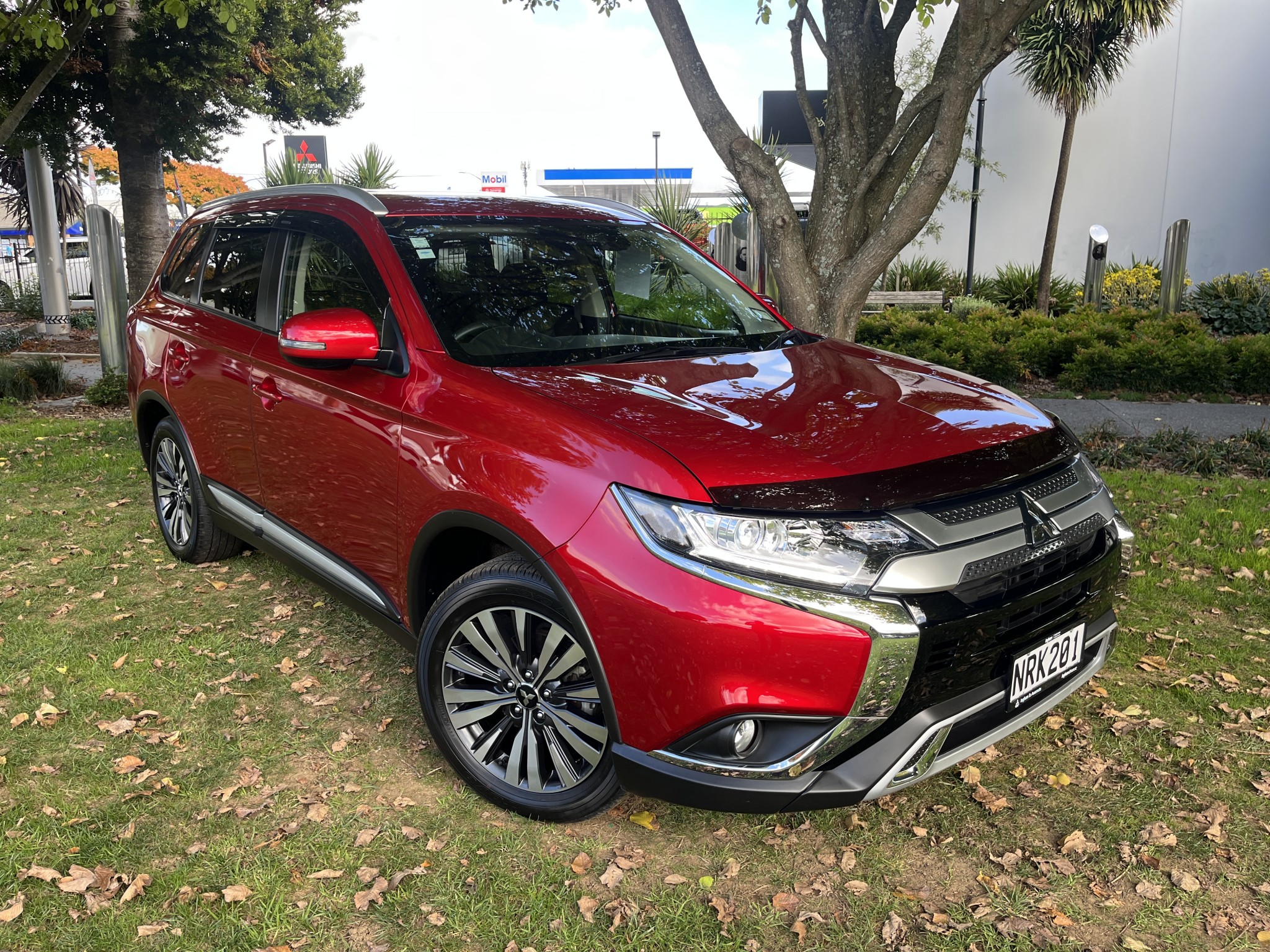 Mitsubishi Outlander 2021 | XLS 2.4P/4WD/CVT Petrol 7 SEAT 4X4 AUTO