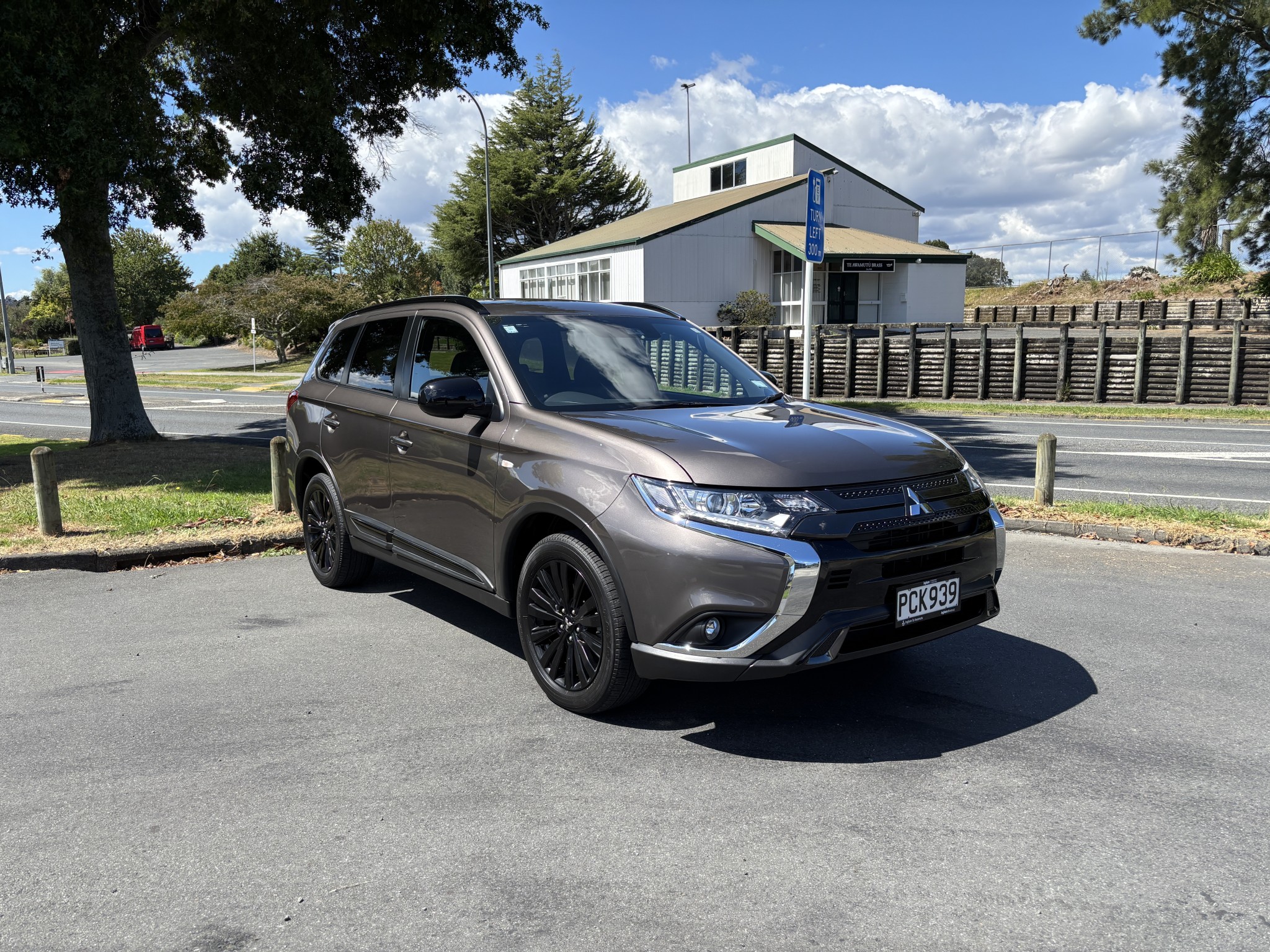 Mitsubishi Outlander 2022 | SP 2.4P/4WD/CVT SPORT AWD PETROL 7 SEAT