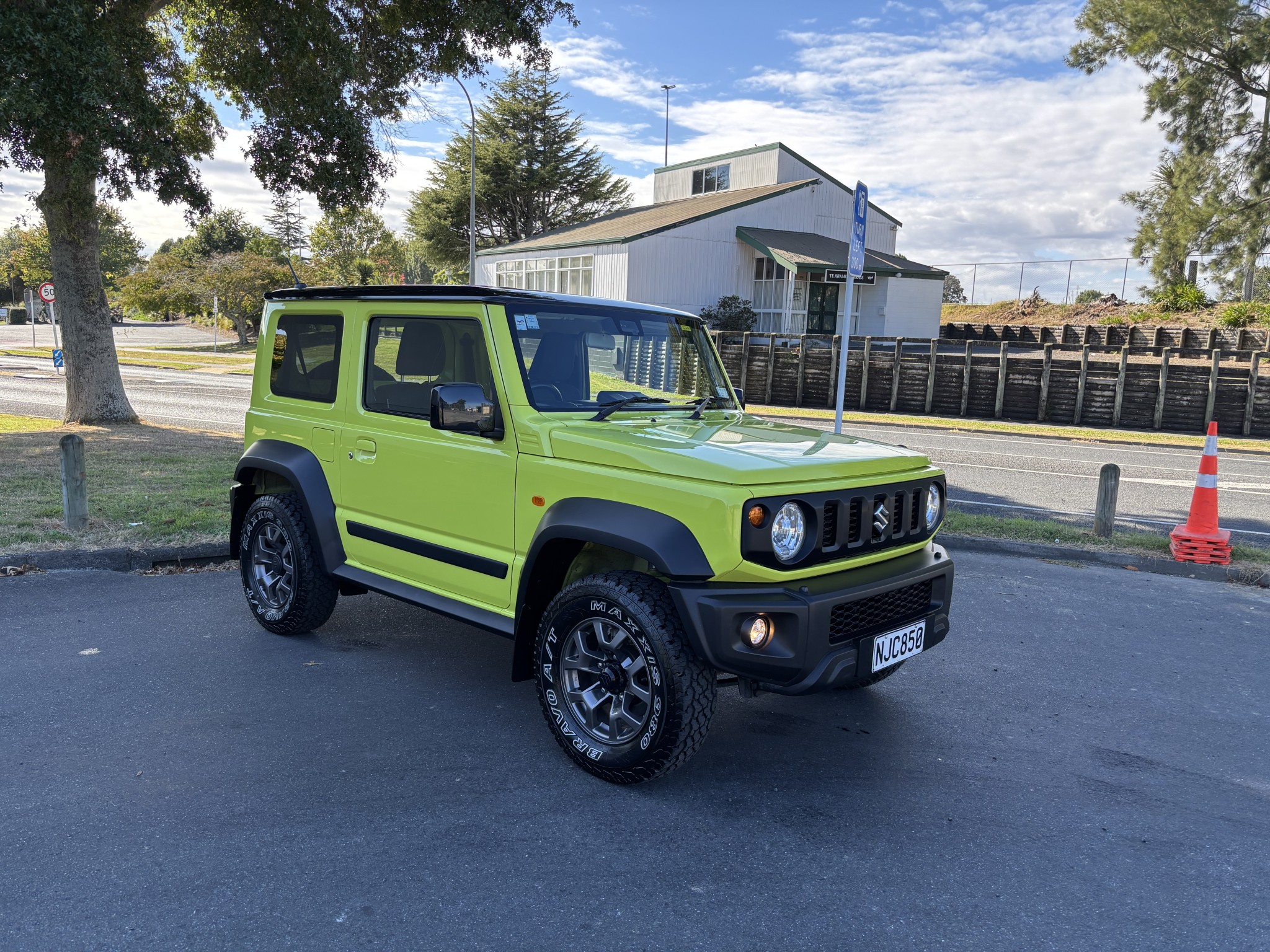 Suzuki Jimny 2021 | SIERRA 1.5P/4WD/4AT AUTO 4X4 PETROL 3 DOOR