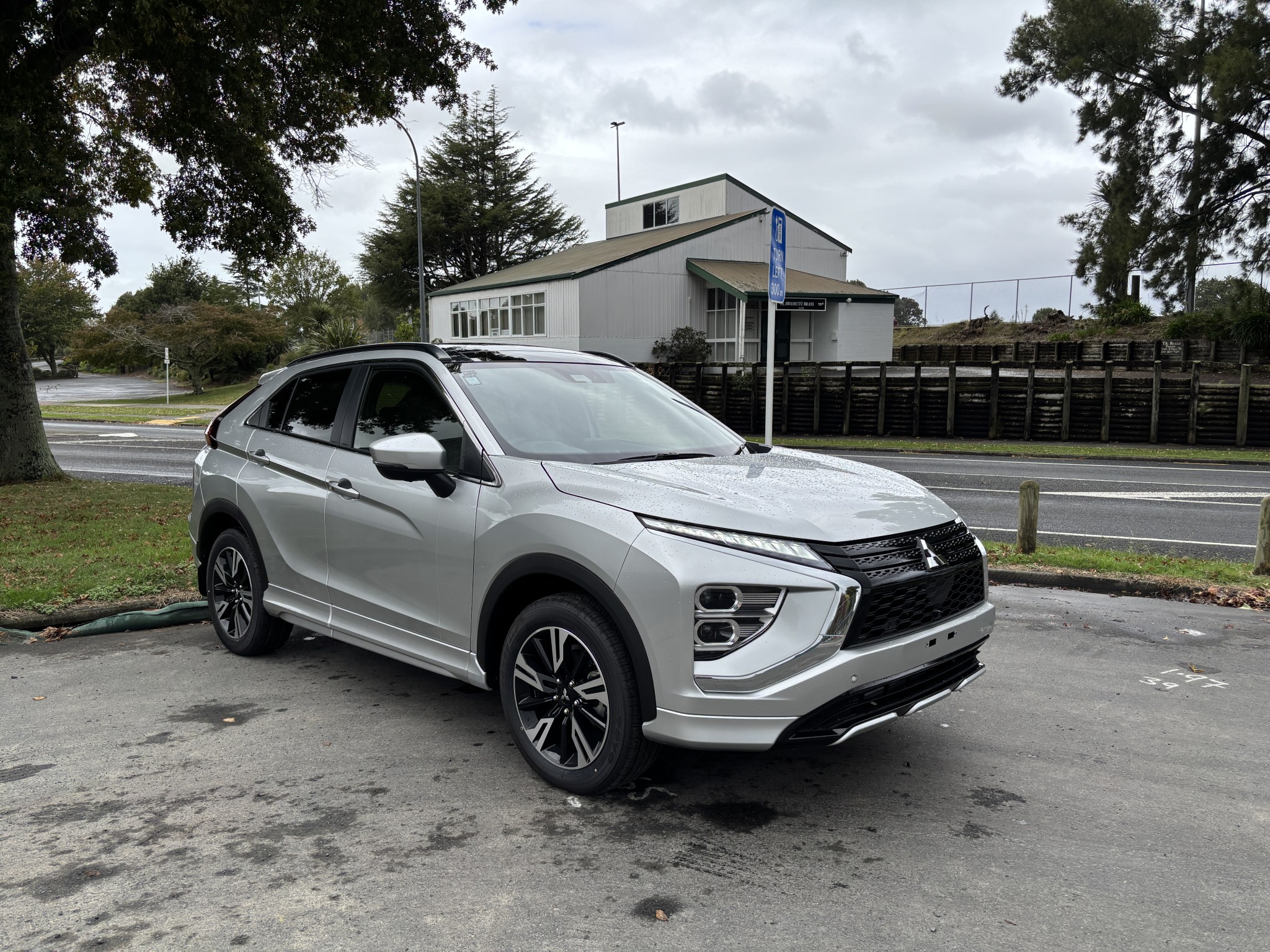 Mitsubishi Eclipse Cross 2025 | VRX 1.5PT/4WD/8CVT AWD LEATHER AUTO SUV ...
