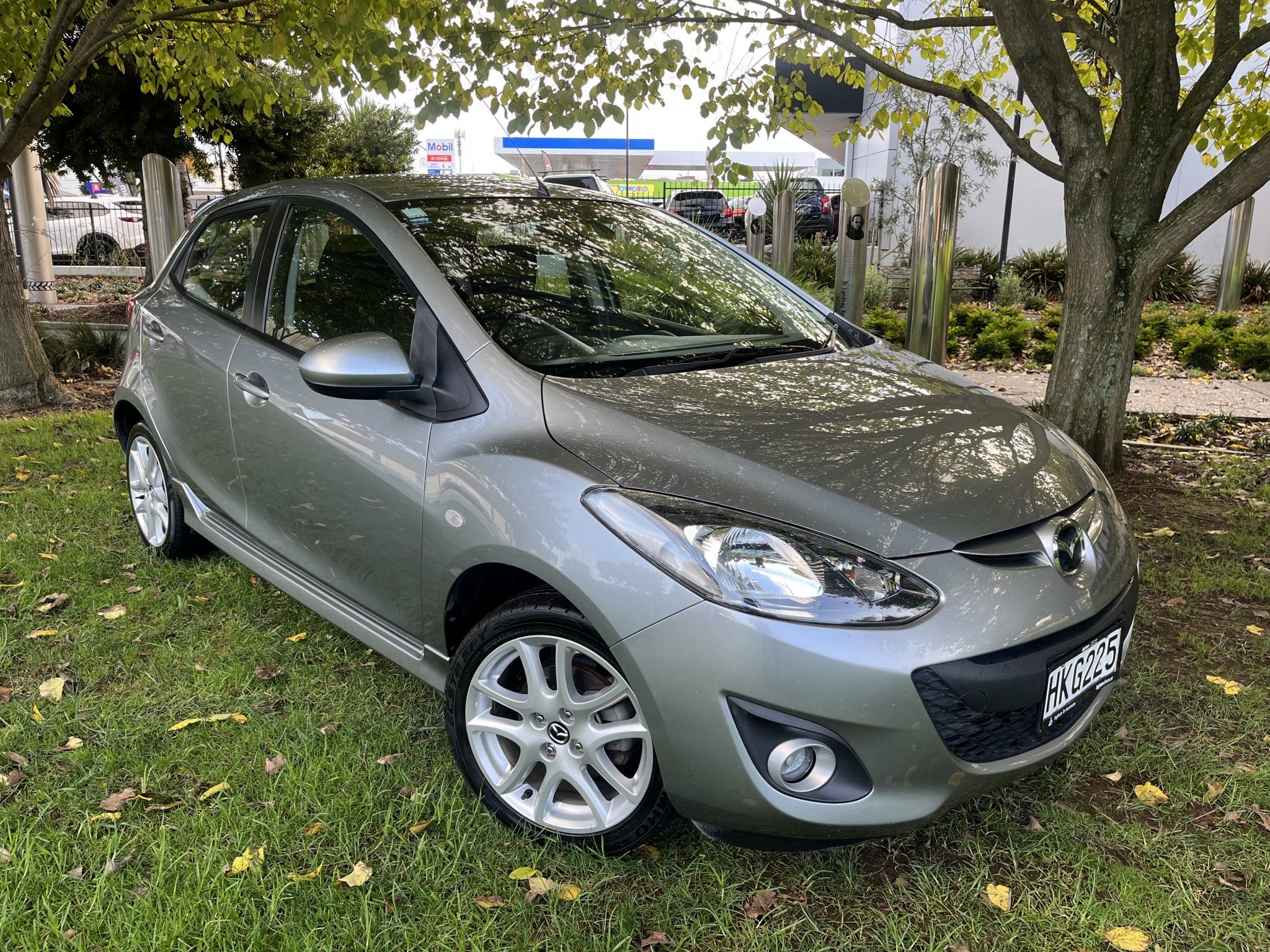 Mazda MAZDA2 2014 | SPORT 1.5 4AT AUTO PETRO HATCH NZ 5 DOOR