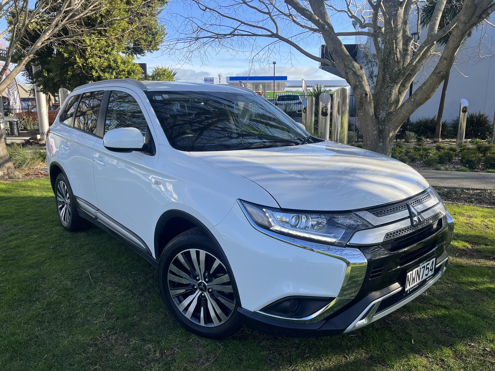 Mitsubishi Outlander 2021 | LS 2.4P/CVT 7 SEAT AUTO PETROL SUV