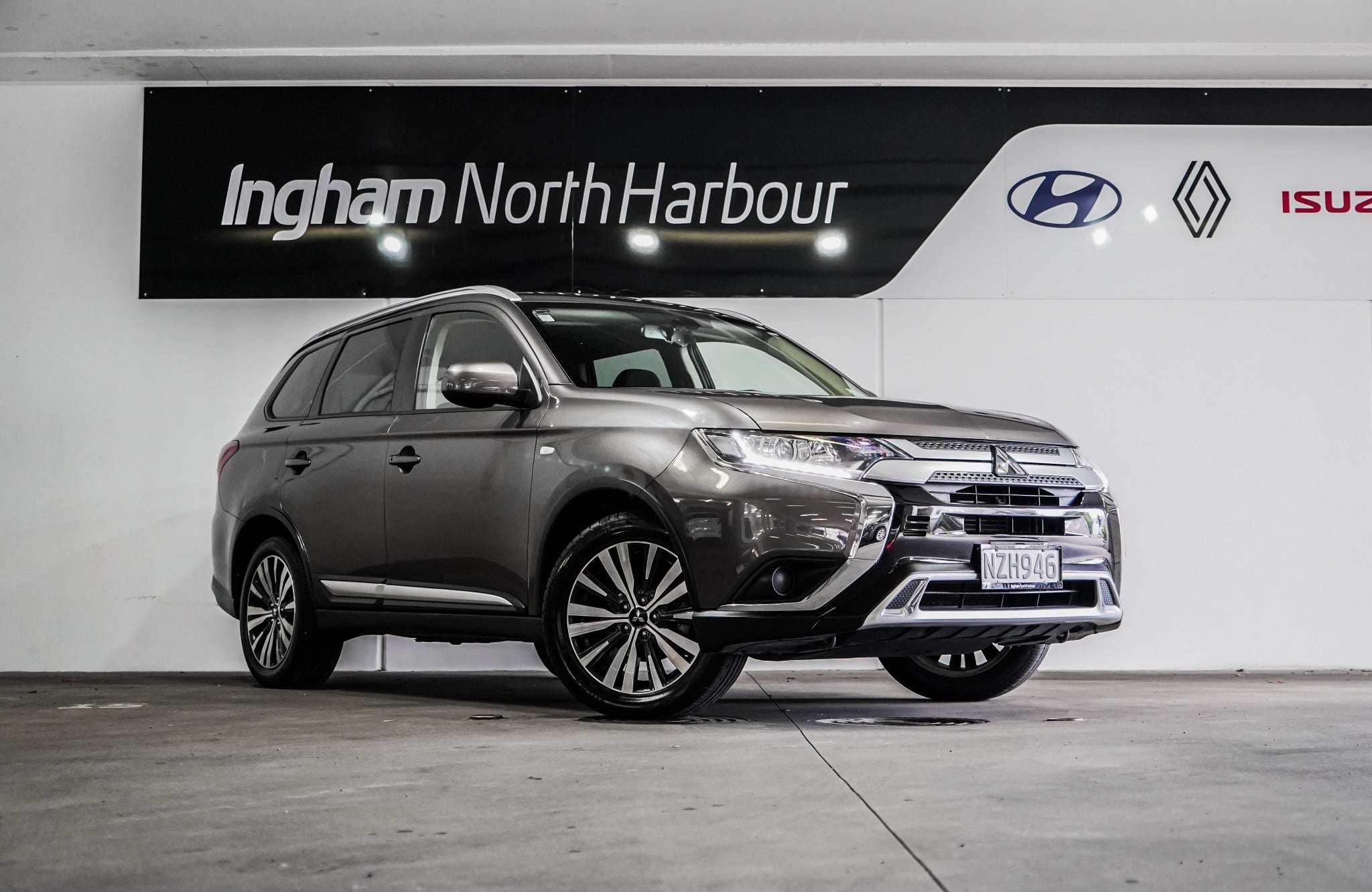 Mitsubishi Outlander 2022 | LS 2.4P/CVT