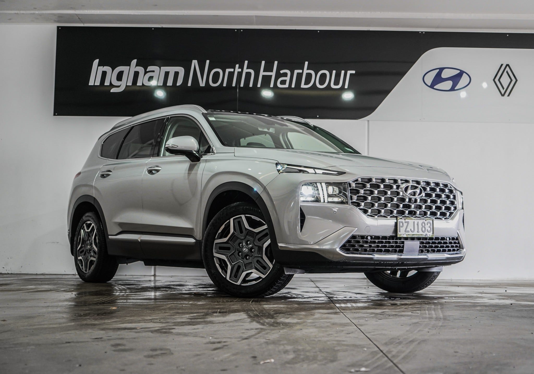 Hyundai Santa Fe 2023 | TM HYBRID LIMITED 1.