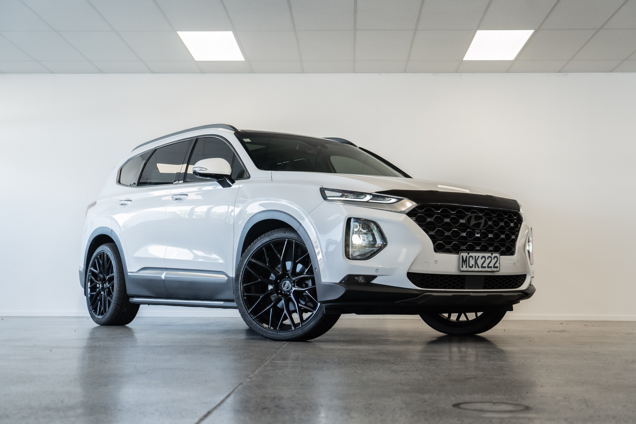 Hyundai Santa Fe 2019 | TM LIMITED 2.2D/4WD