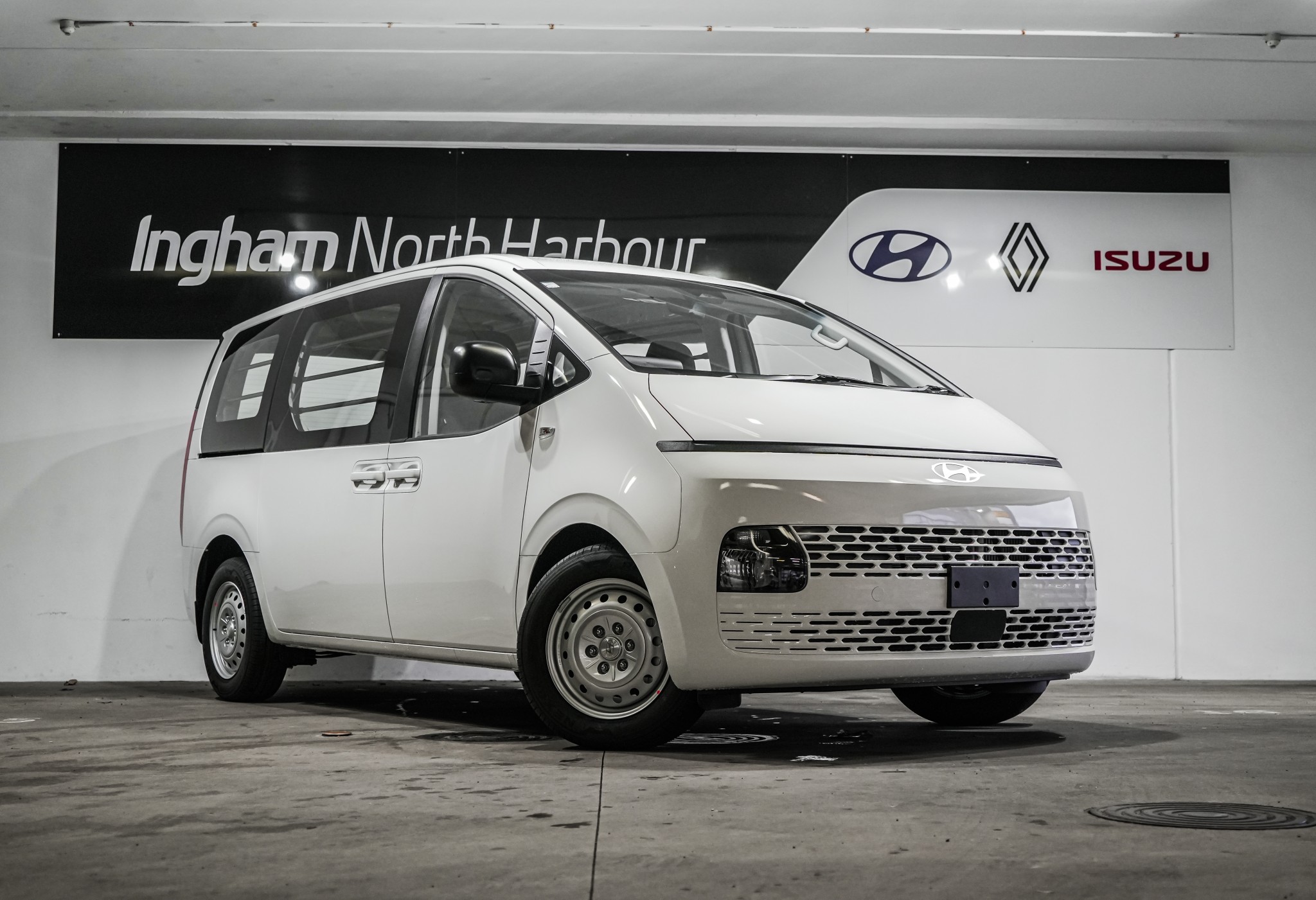 Hyundai Staria 2026 | LOAD 2.2DT/8AT