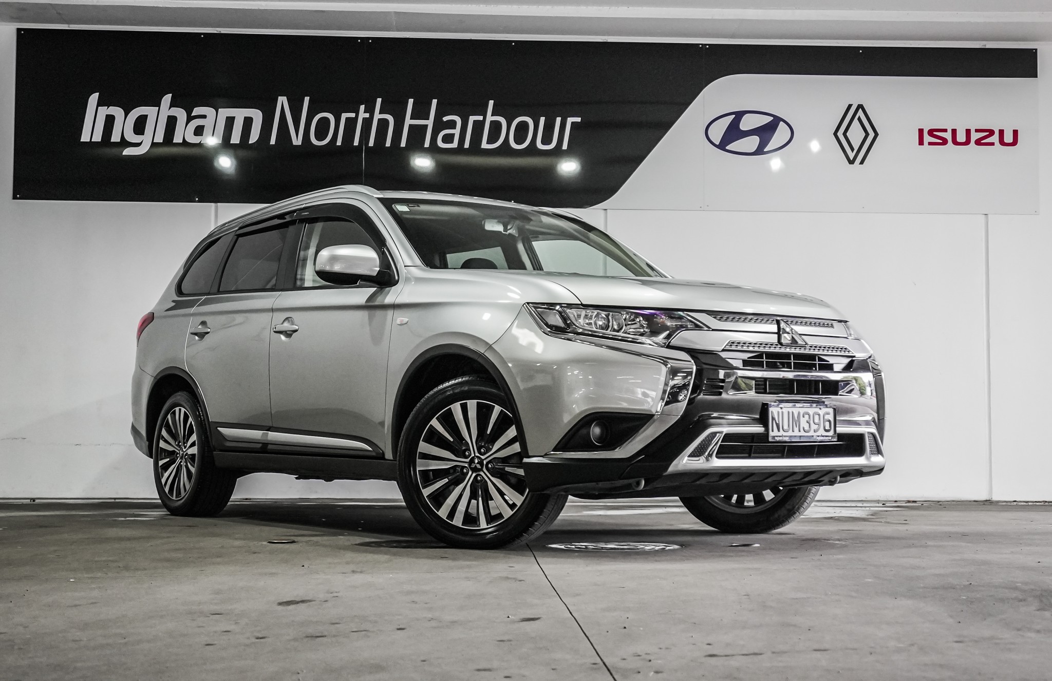 Mitsubishi Outlander 2021 | LS 2.4P/CVT