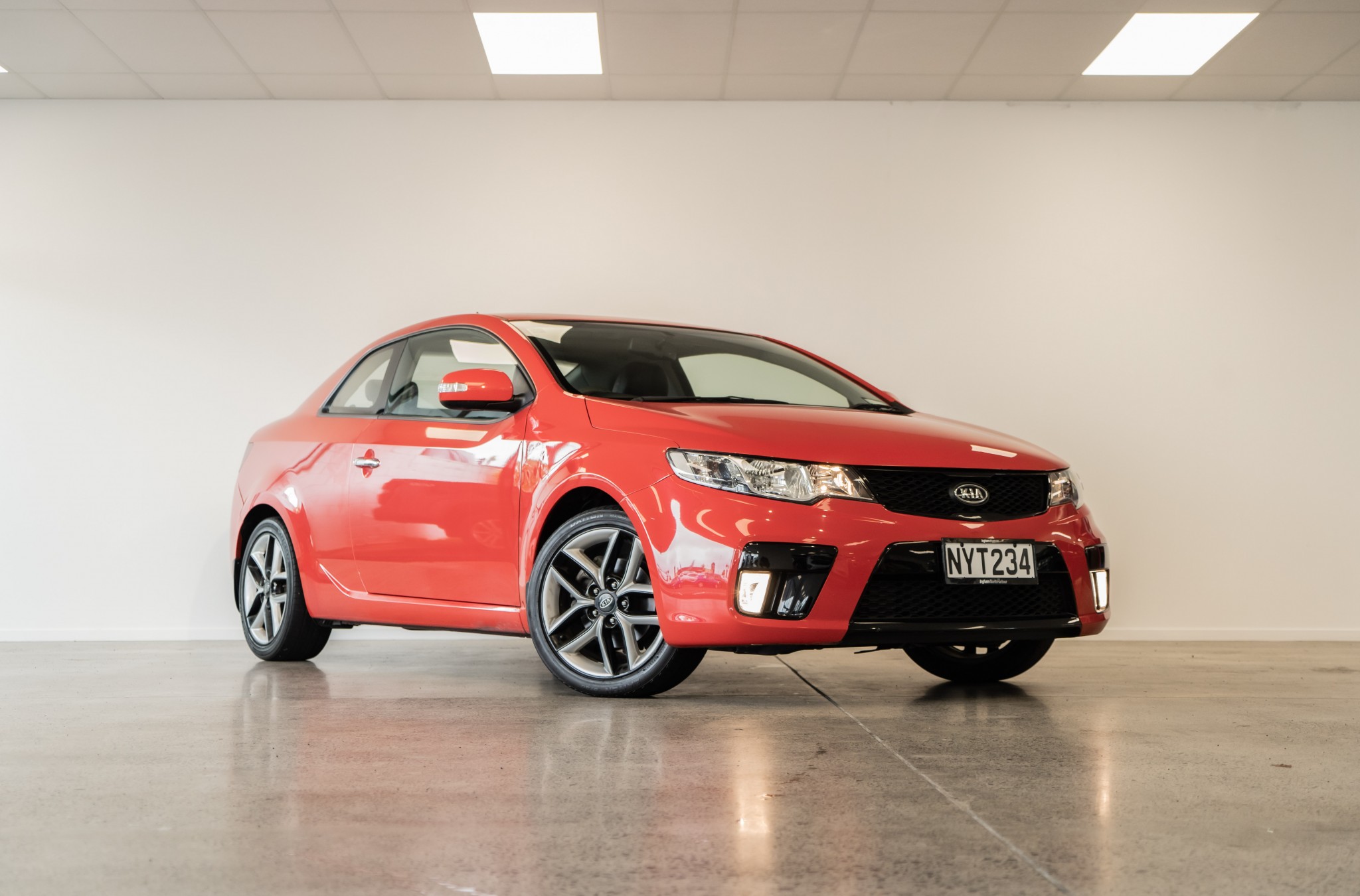 Kia Koup 2011 | 2.0 PETROL AUTO SX