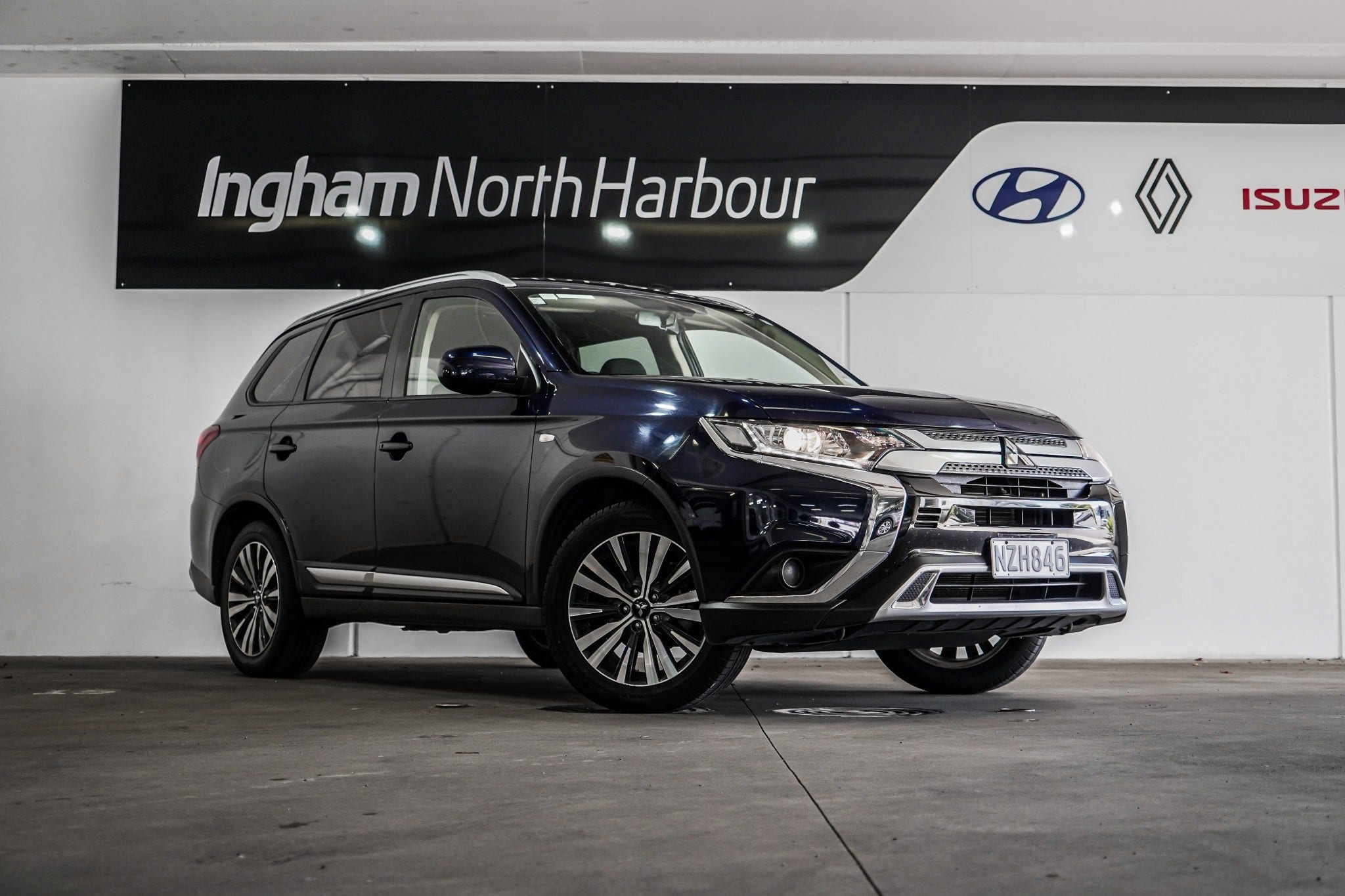 Mitsubishi Outlander 2022 | LS 2.4P/CVT