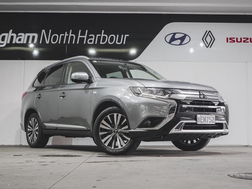 Mitsubishi Outlander 2018 | LS 2.4P/CVT