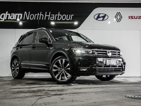 Volkswagen Tiguan 2018 | TSI R-LINE 4MOTION 2
