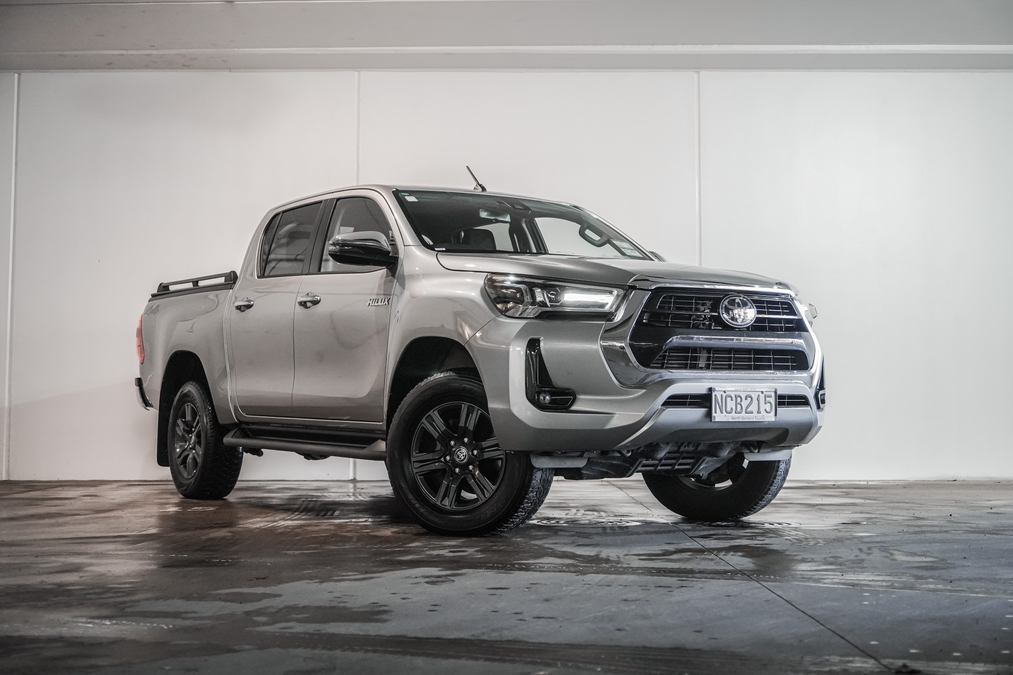 Toyota Hilux 2020 | SR5 TD DC 2.8DT/4WD