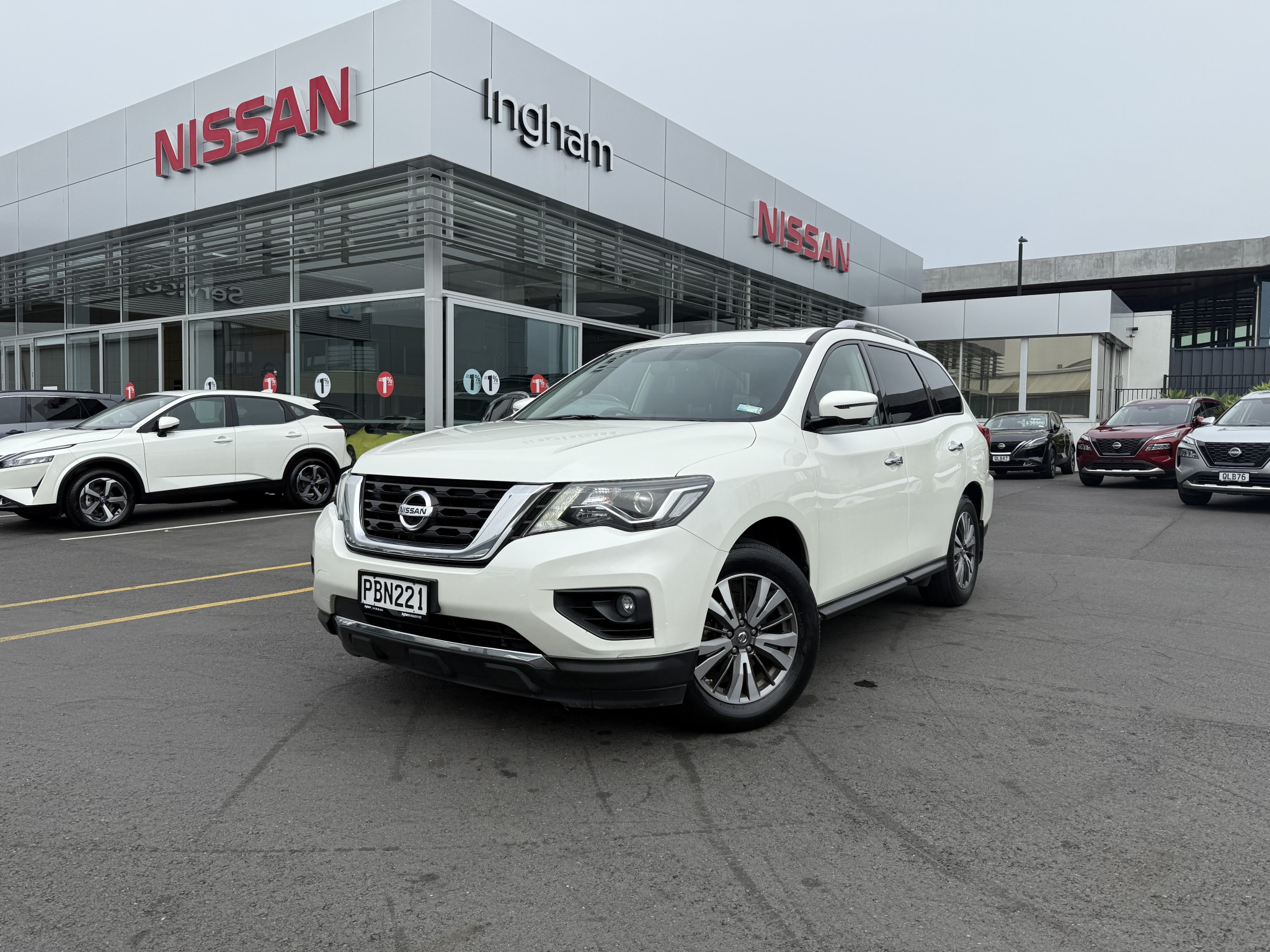 Nissan Pathfinder 2018 | ST-L 4WD