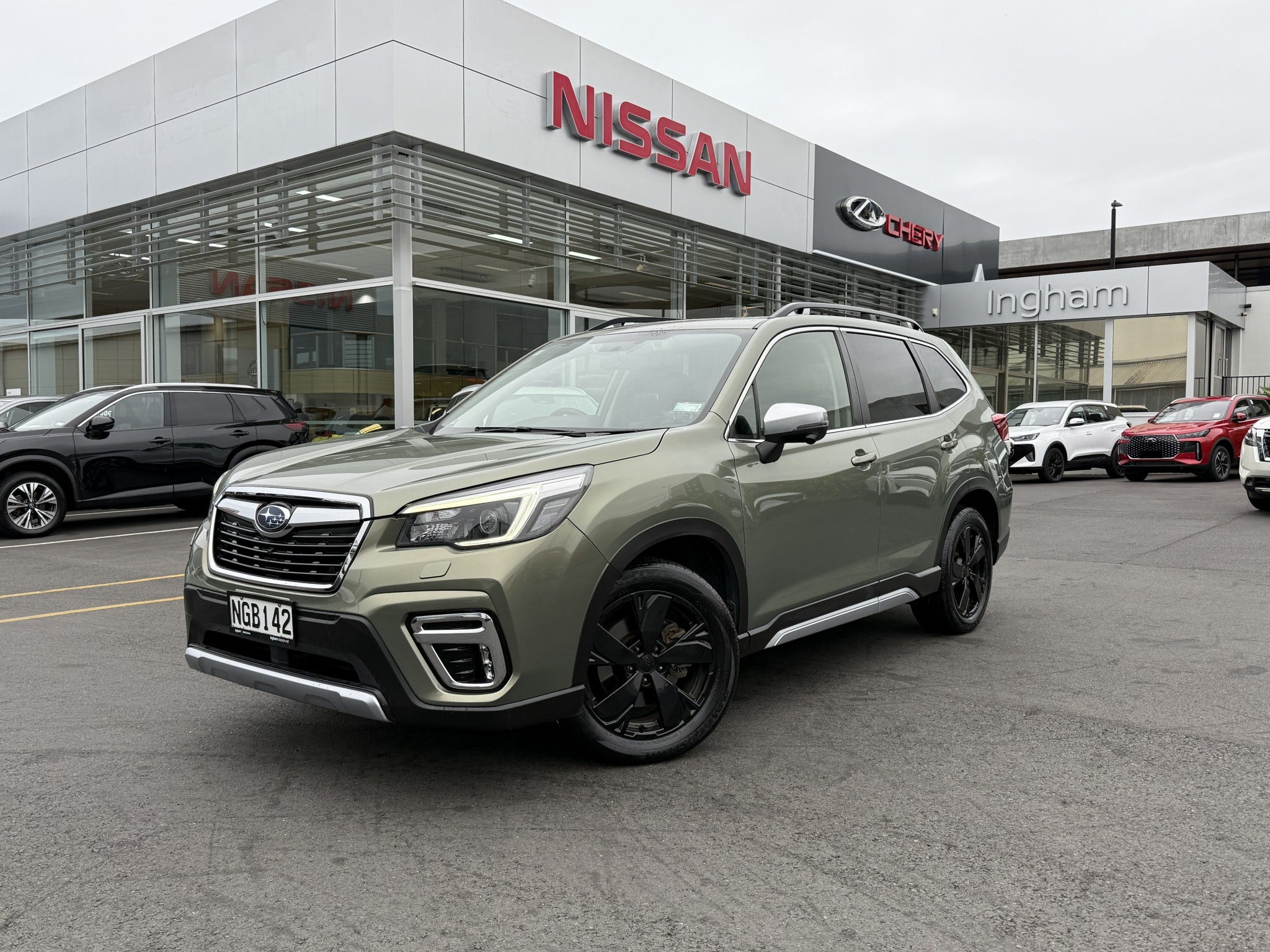 Subaru Forester 2021 | PREMIUM 2.5 PETROL 4WD | BLACKED OUT WHEELS!