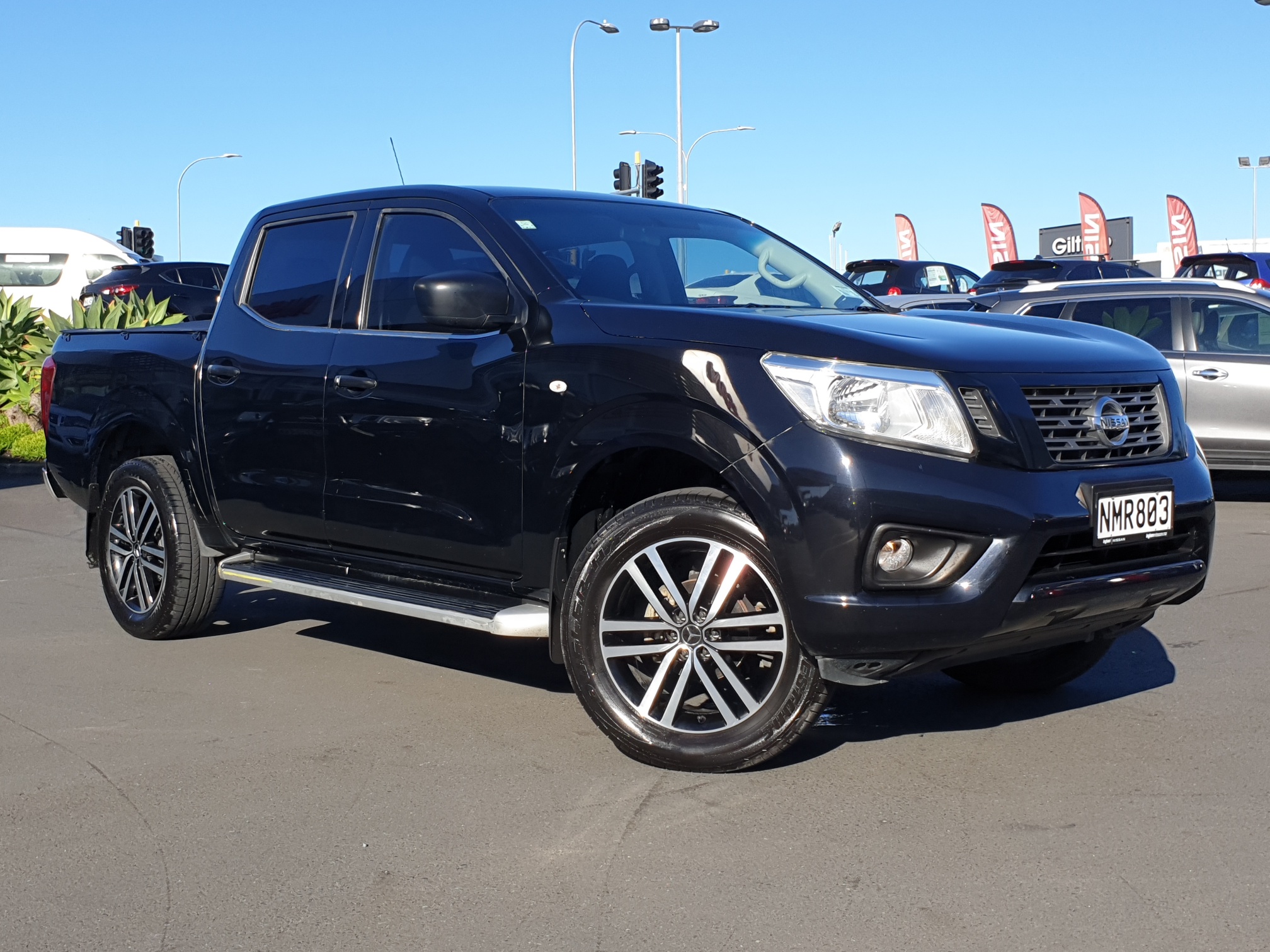 Nissan Navara 2015 | DX 2.5P/6MT/UT/4DR/5