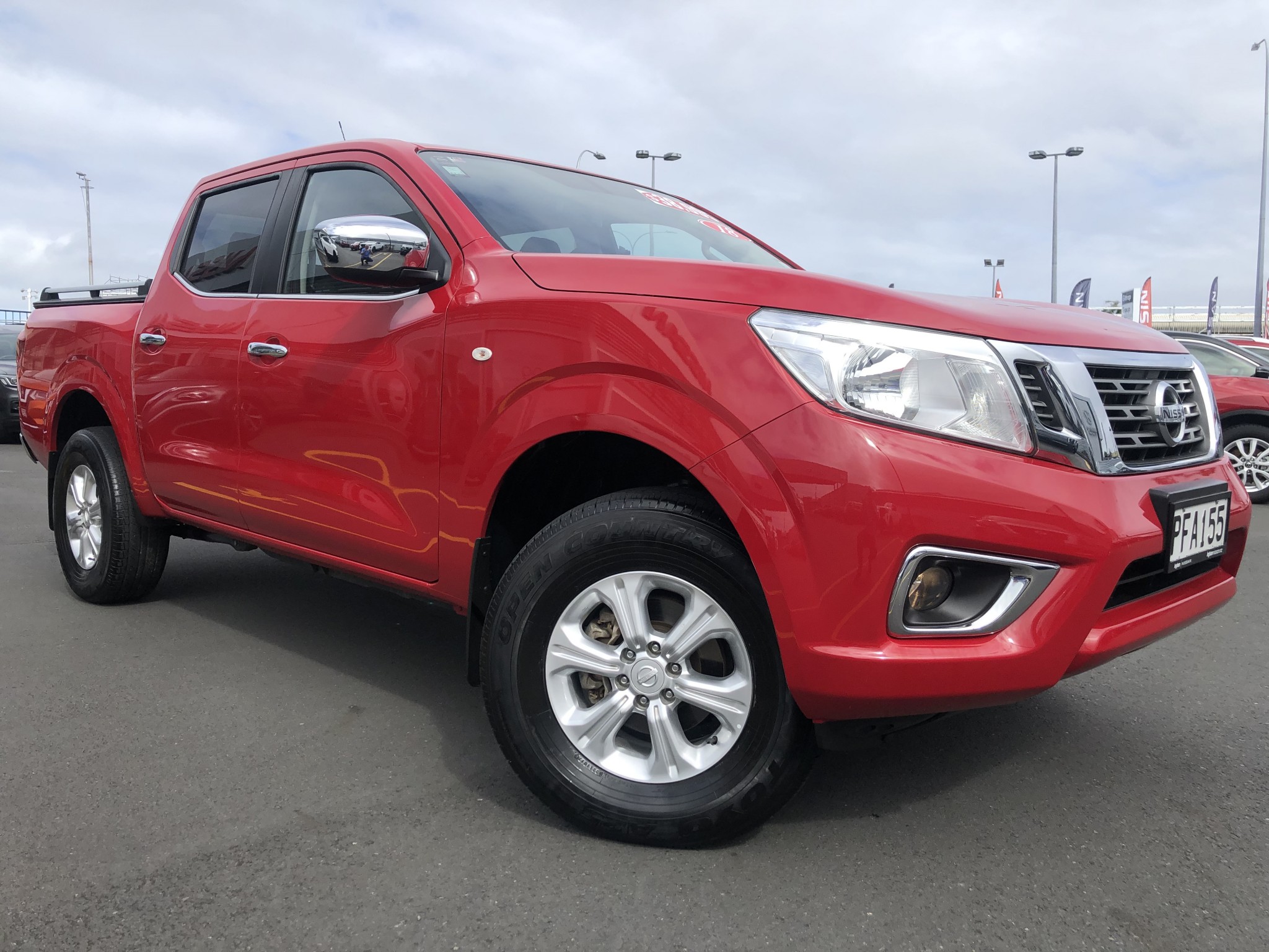 Nissan Navara 2018 | RX 2.3D/7AT/UT/4DR/5