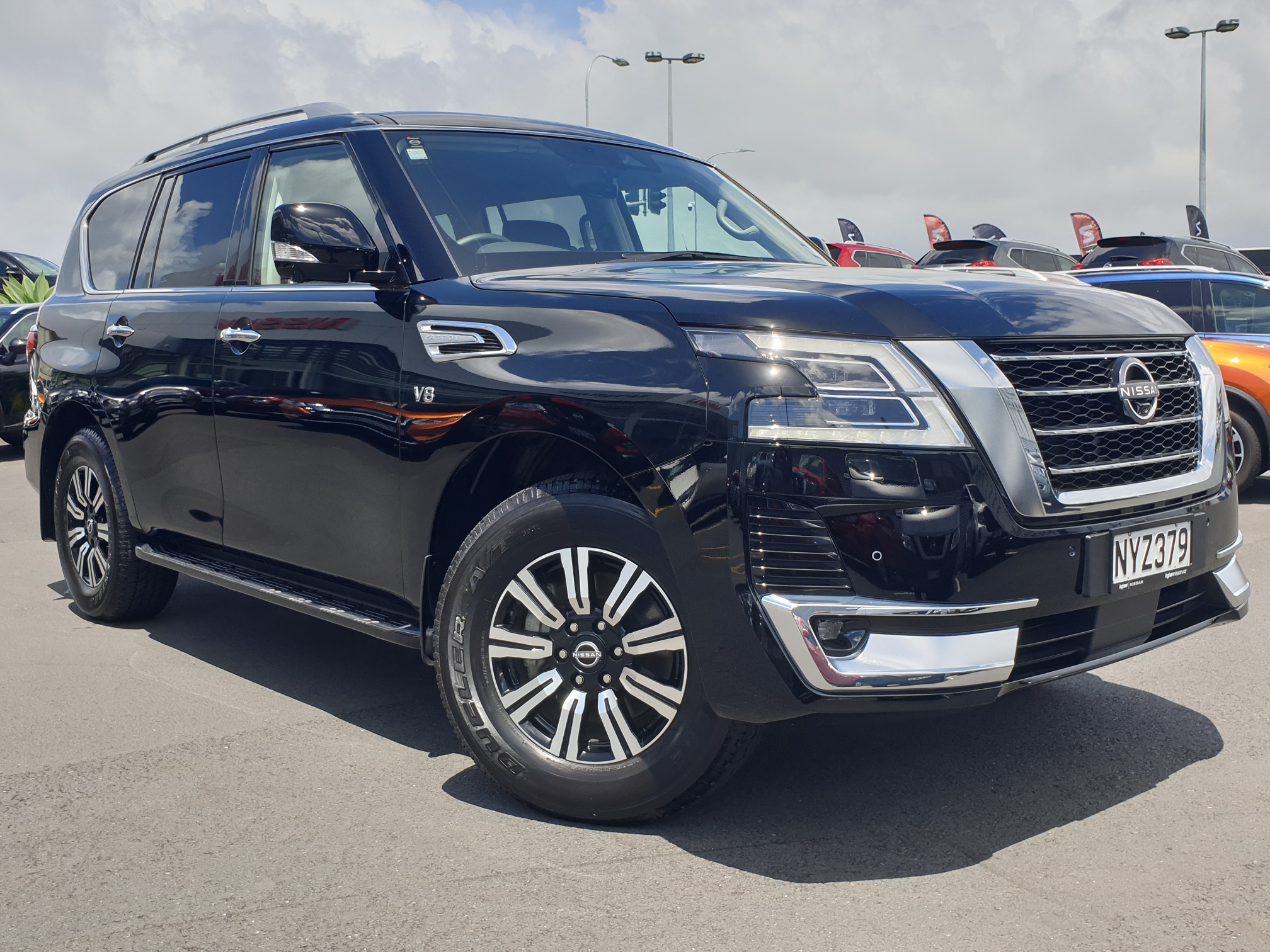 Nissan Patrol 2022 | TI-L 5.6P/4WD/7AT