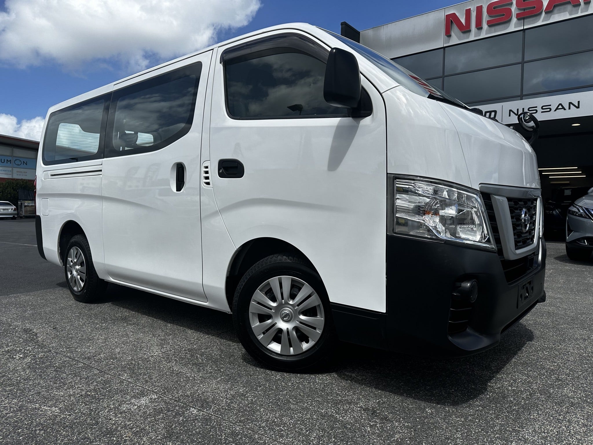 Nissan CARAVAN 2018 | NV350 DIESEL