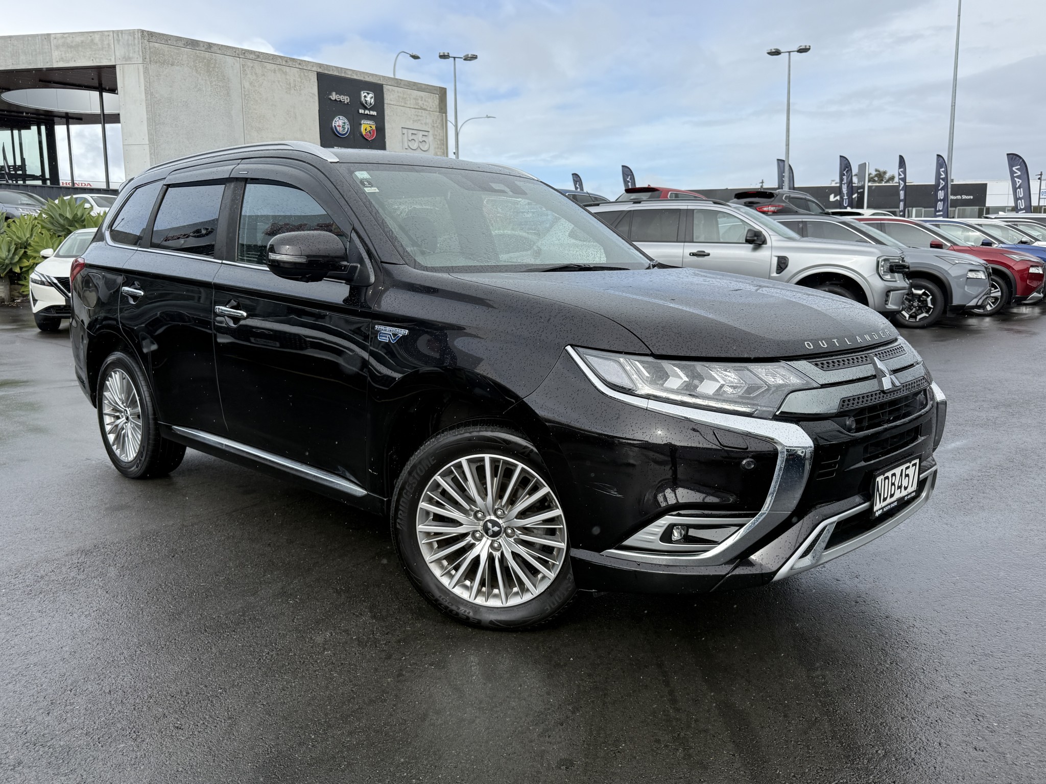 Mitsubishi Outlander 2020 | VRX PHEV 4WD AUTOMATIC
