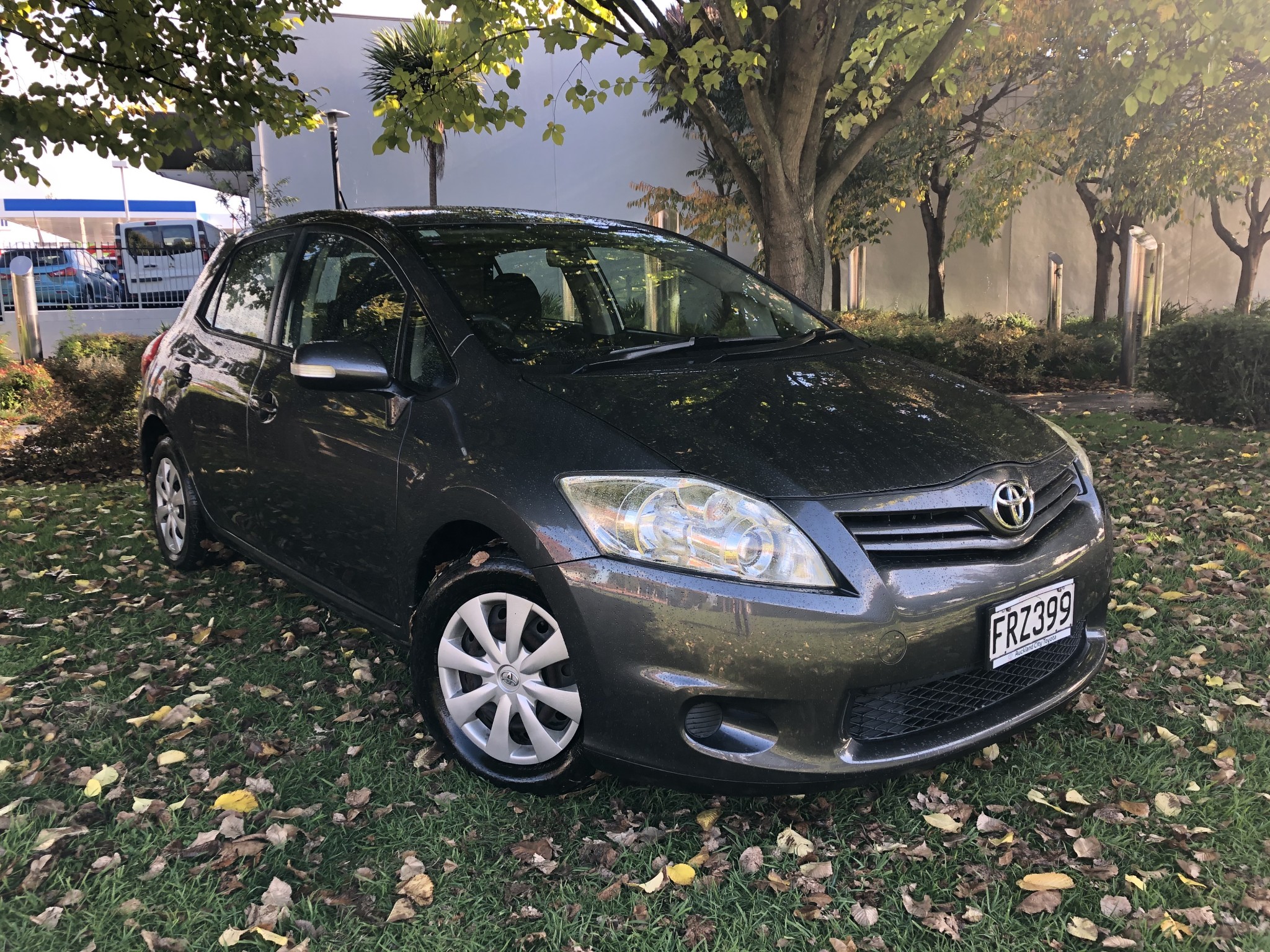 Toyota Corolla 2010 | 1.8P GX HATCH 5 6sp Manual Petrol