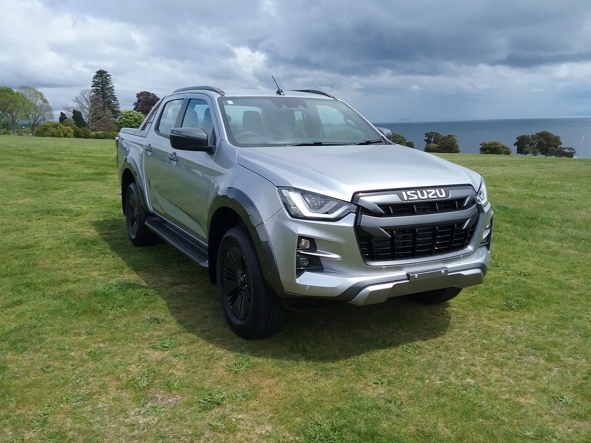 Isuzu D-MAX 2022 | X-TERRAIN DOUBLE CAB