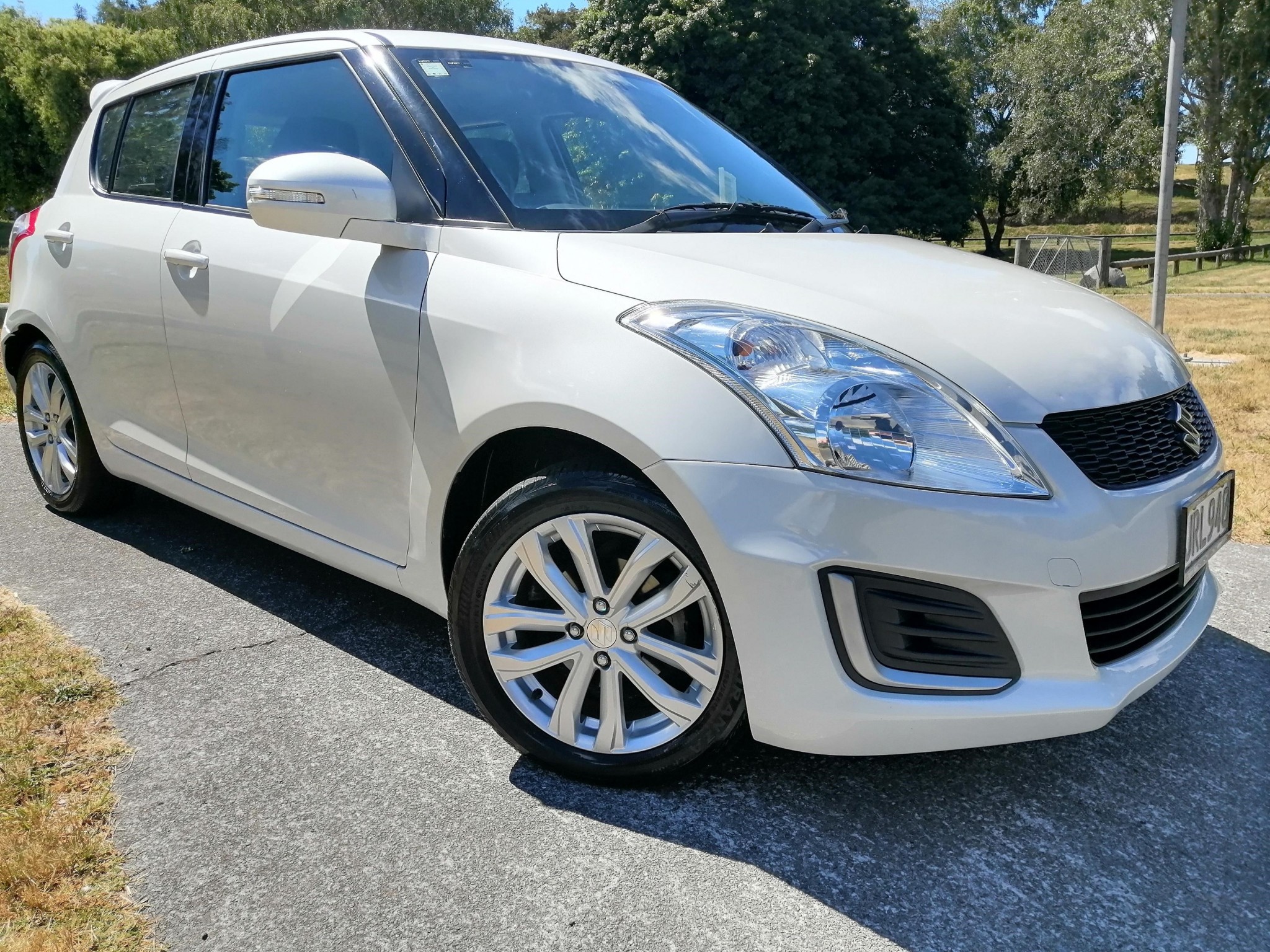 Suzuki Swift 2016 | PLUS 1.4P/4AT/HA/5DR