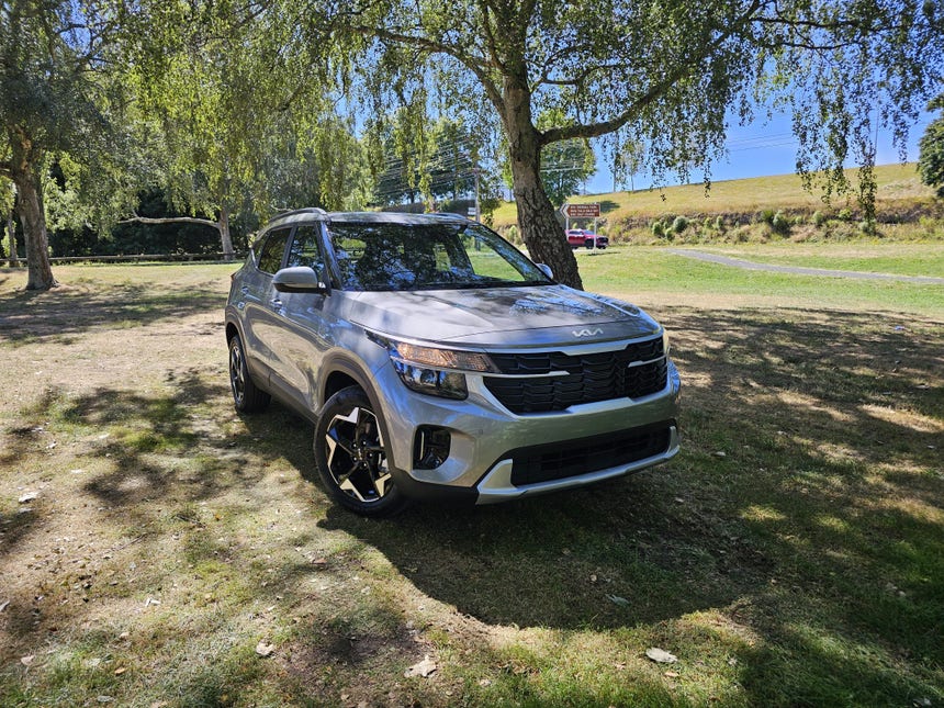 Kia Seltos 2024 | LX+ 2.0P/IV