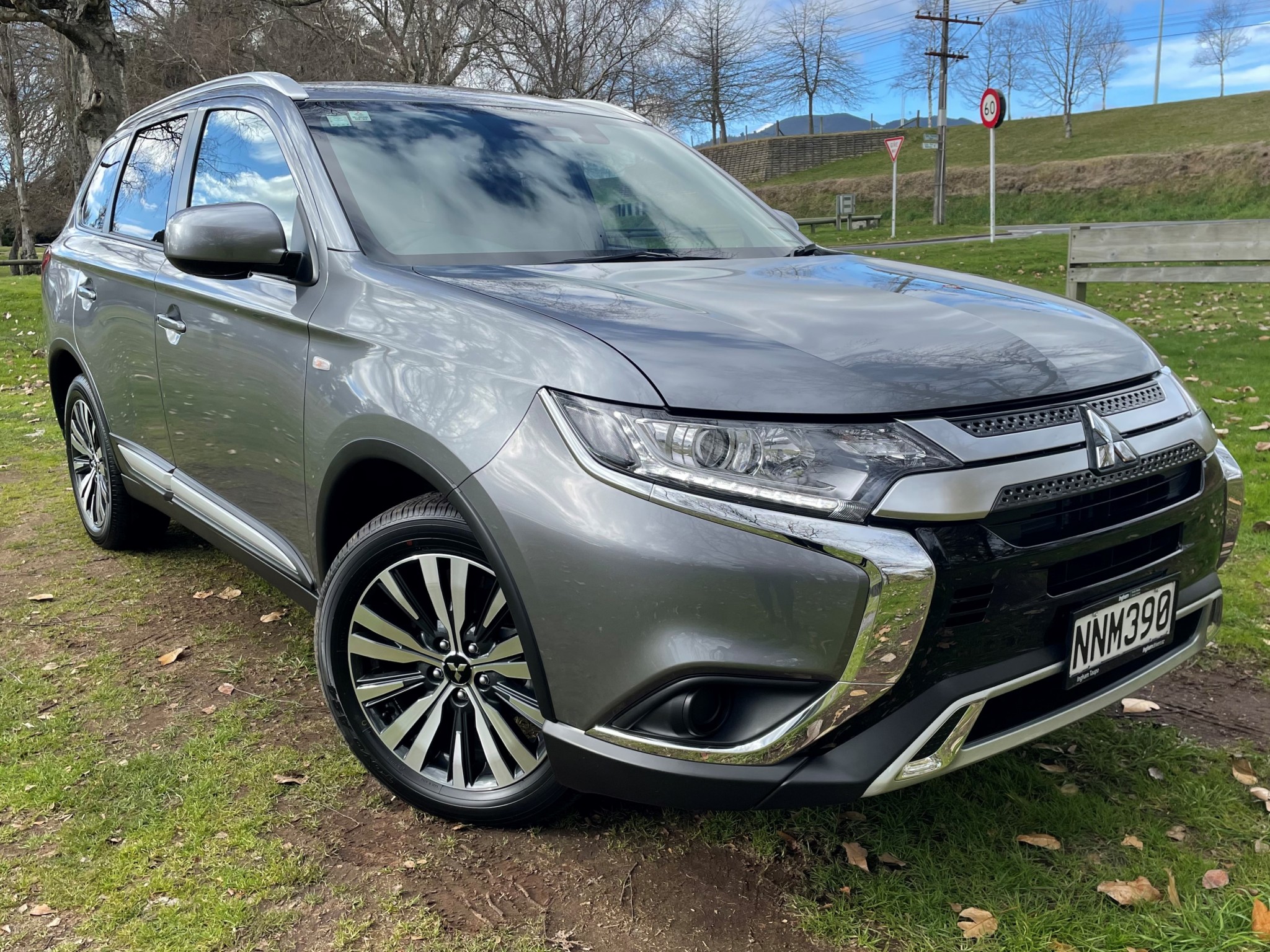 Mitsubishi Outlander 2021 | LS 2.4P/CVT