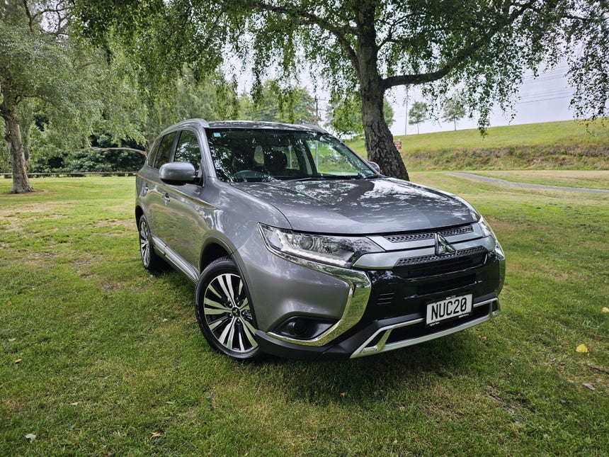 Mitsubishi Outlander 2021 | LS 2.4P/CVT