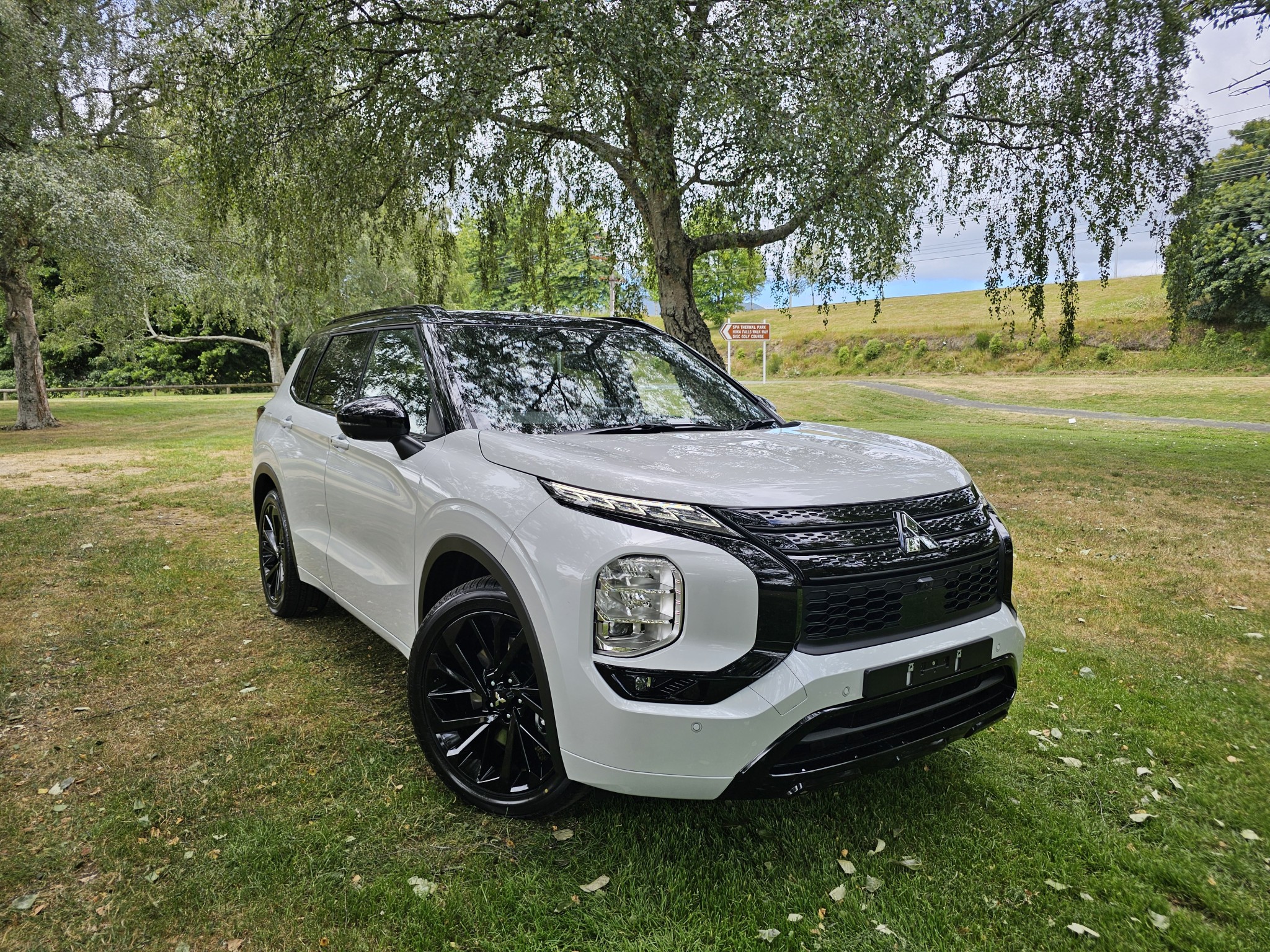 Mitsubishi Outlander 2025 | EXCEED 2.5P/CVT