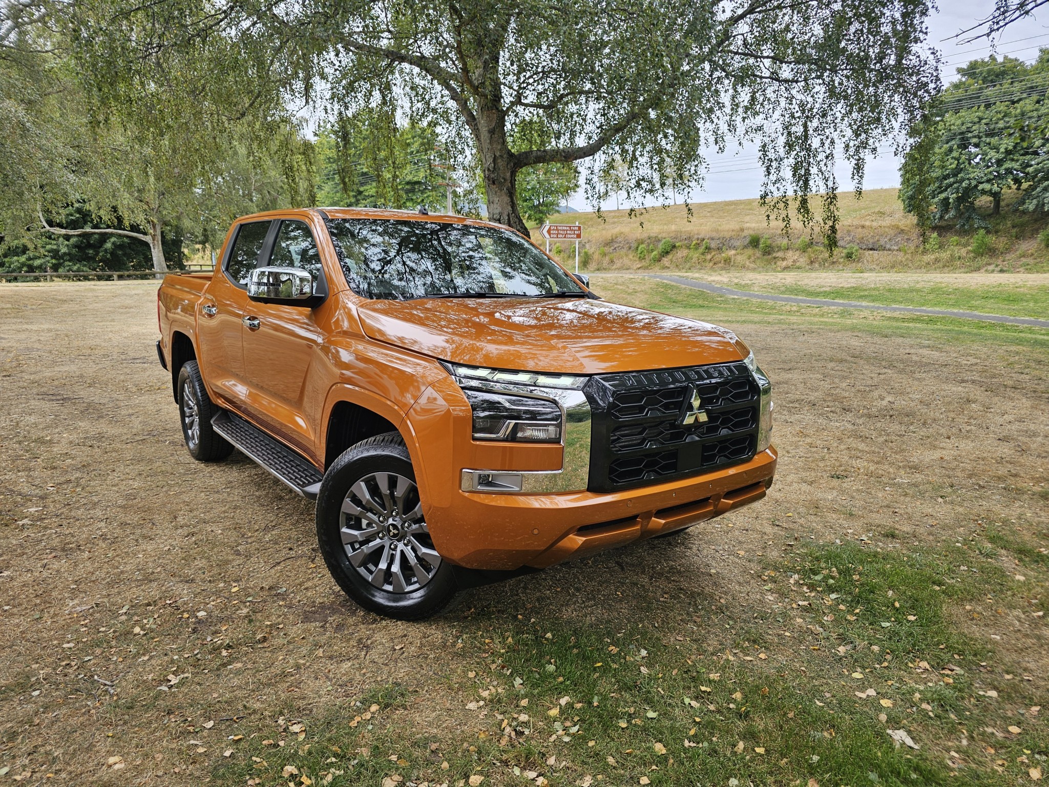 Mitsubishi Triton 2025 | DC GLXR 6AT 2.4DT