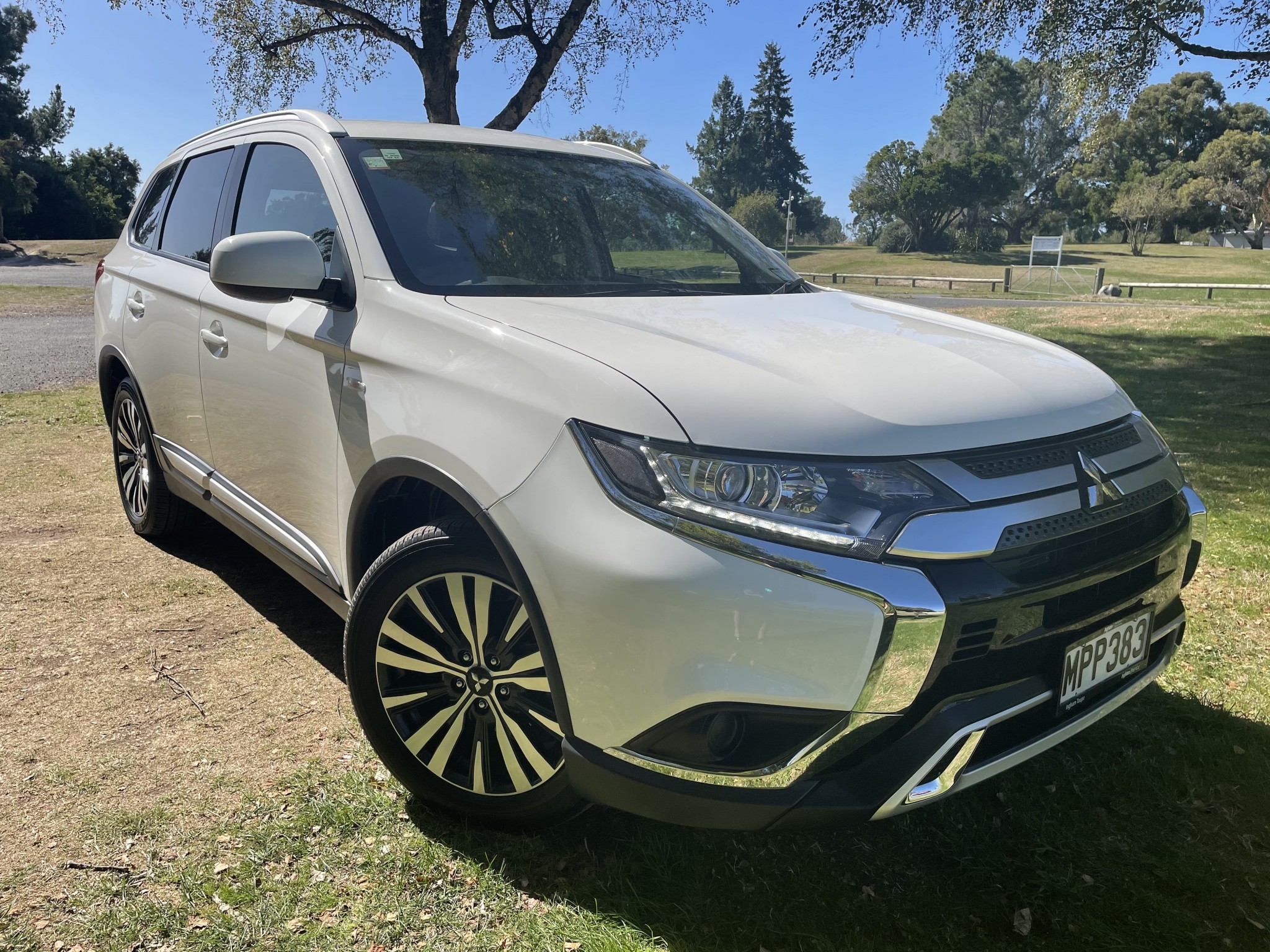 Mitsubishi Outlander 2019 | LS 2.4P/CVT