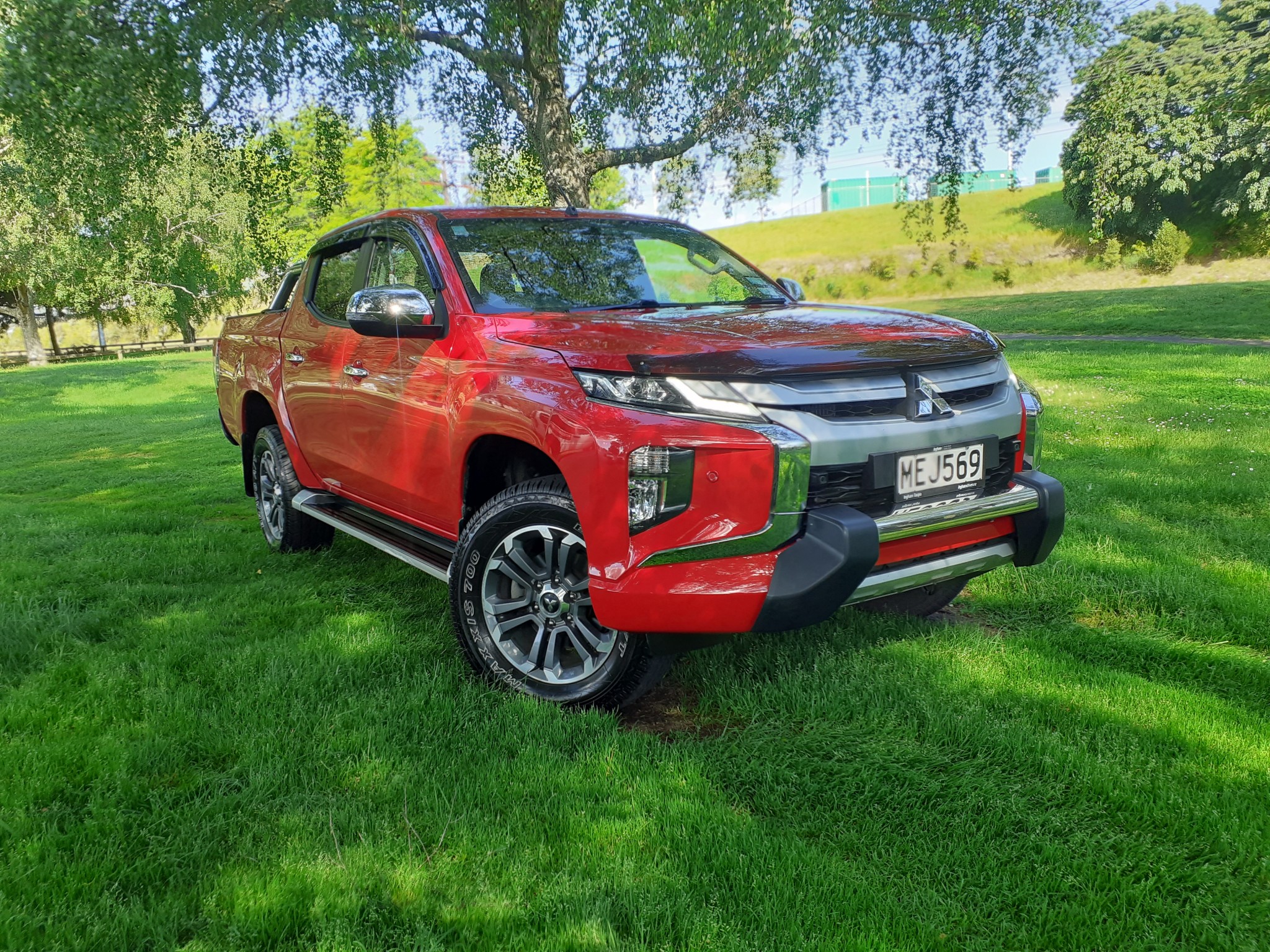 Mitsubishi Triton 2019 | DC VRX 4WD 6AT 2.4D